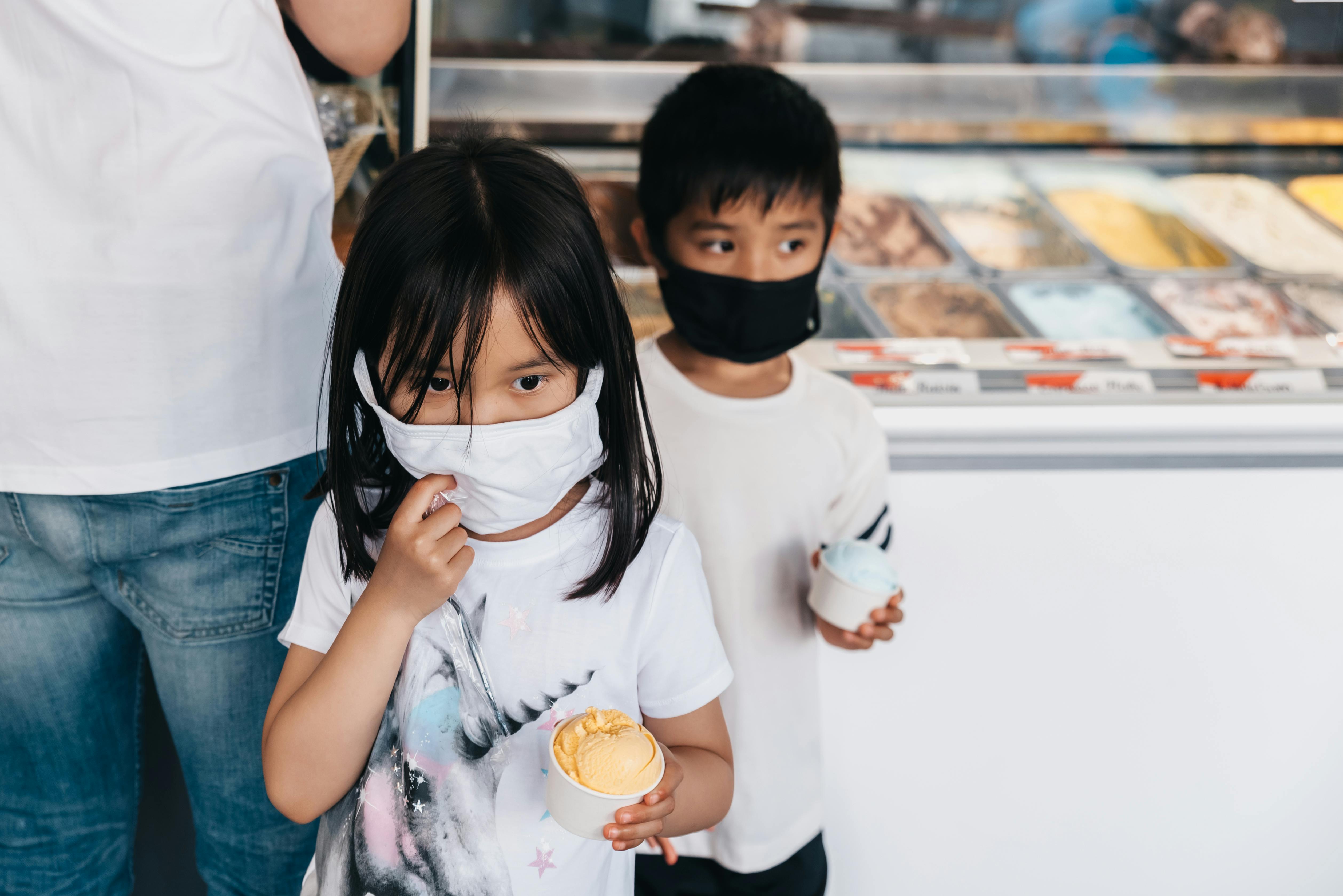Children Using Computer Together · Free Stock Photo