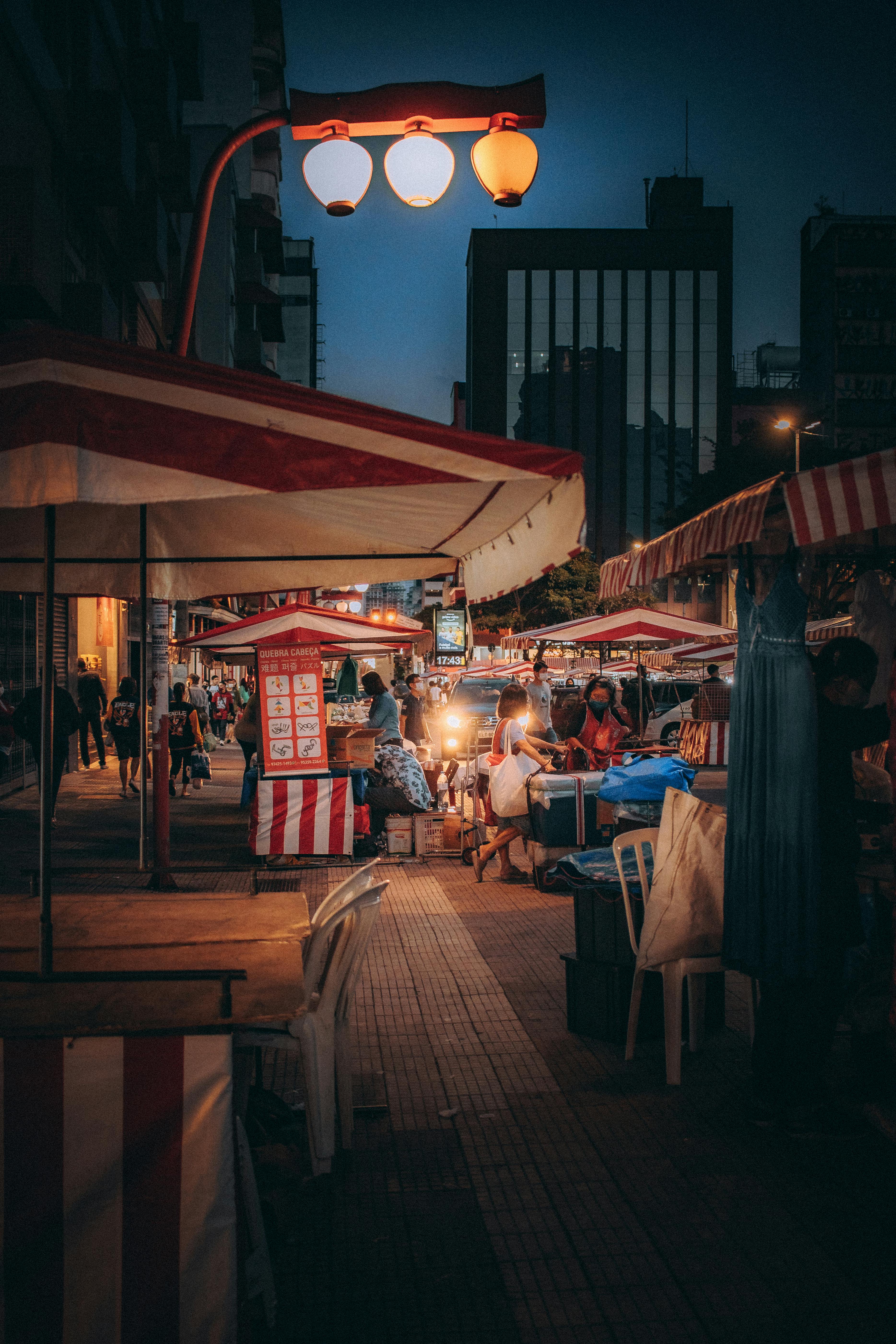 A Market in a City at Night · Free Stock Photo
