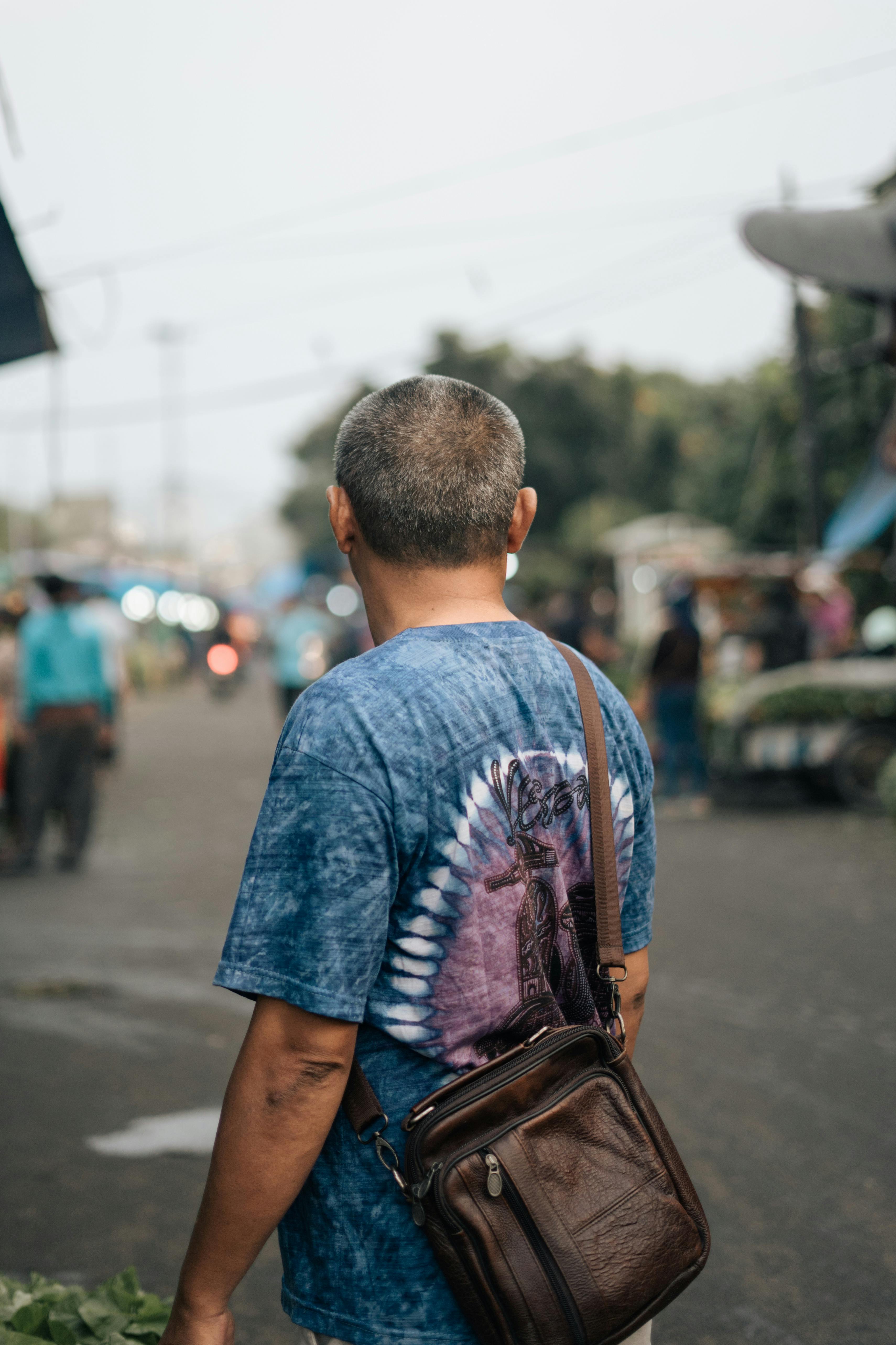 Back View of Man in Backpack · Free Stock Photo