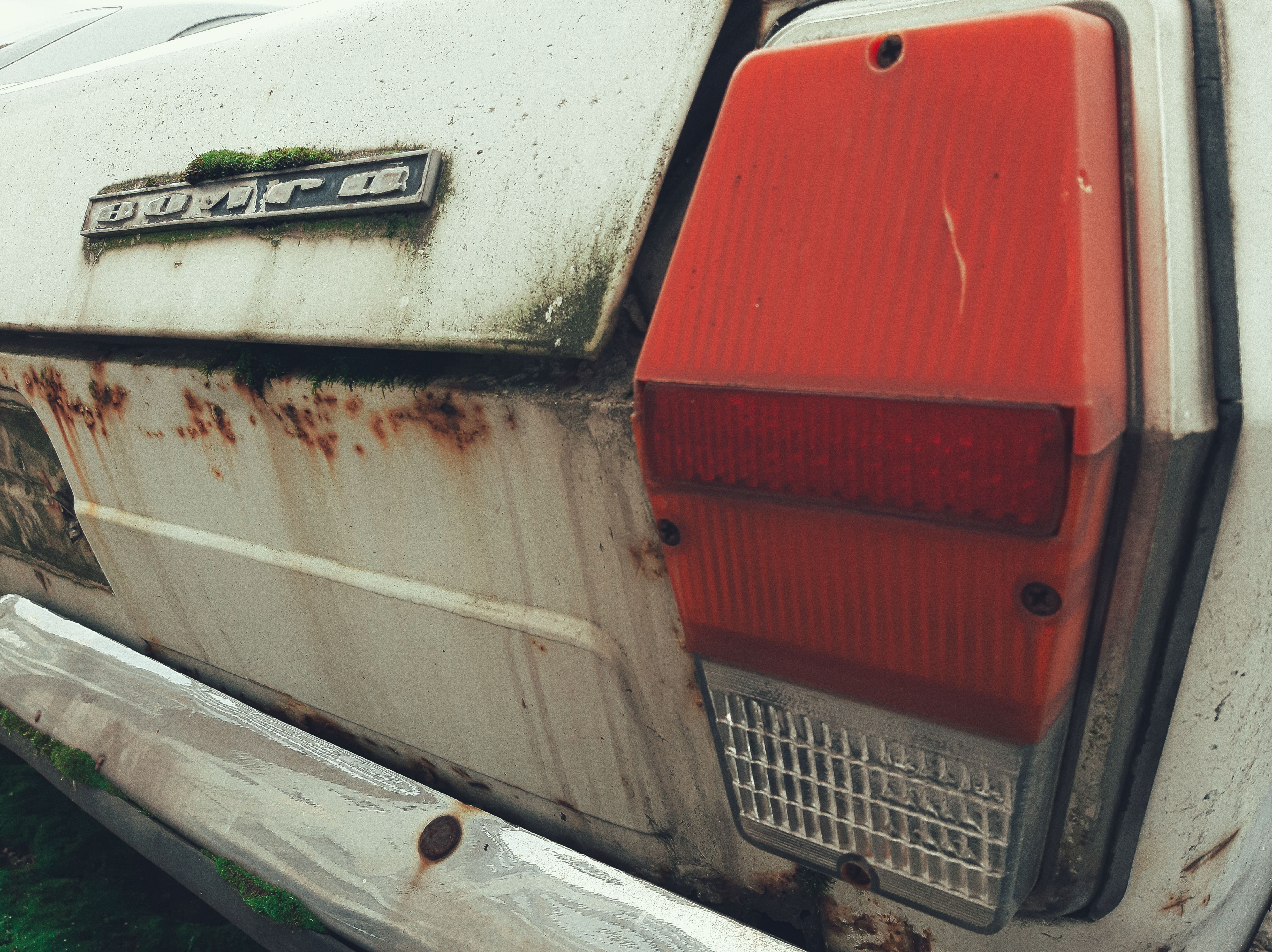Old Mossy Car Photos, Download The BEST Free Old Mossy Car Stock Photos ...