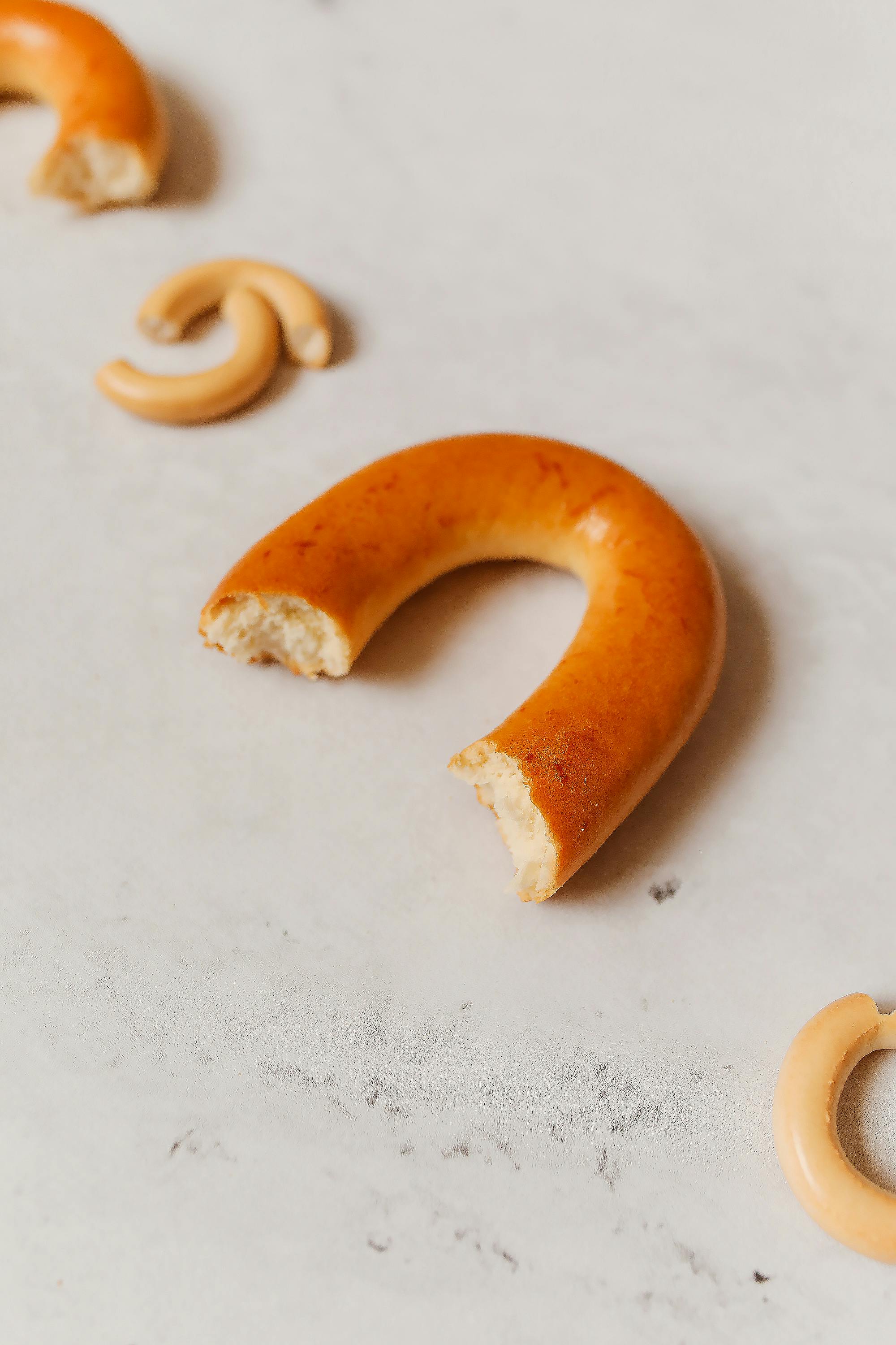 Ring Bite Photos, Download The BEST Free Ring Bite Stock Photos & HD Images