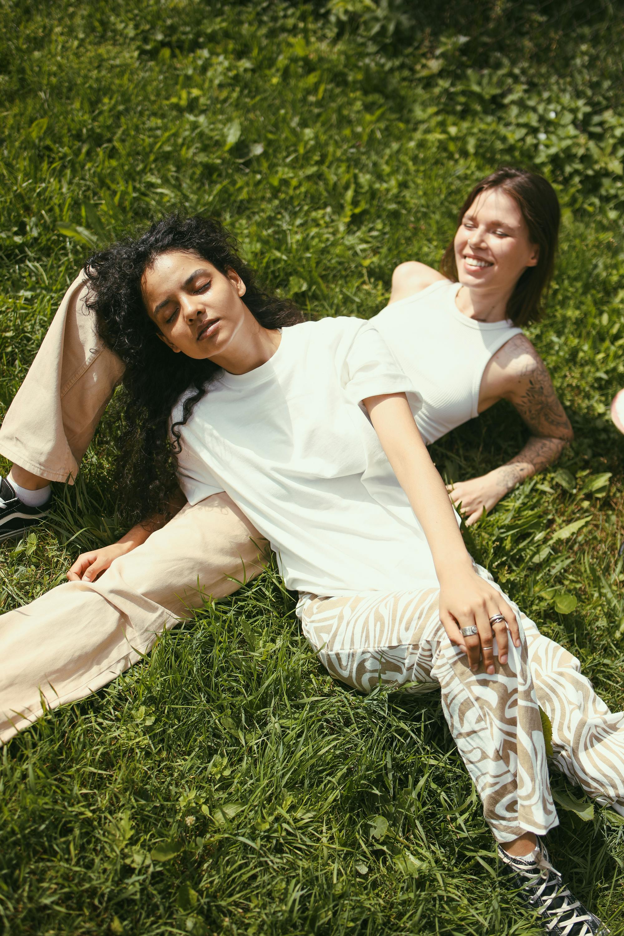 Poss Women Photos, Download The BEST Free Poss Women Stock Photos & HD ...