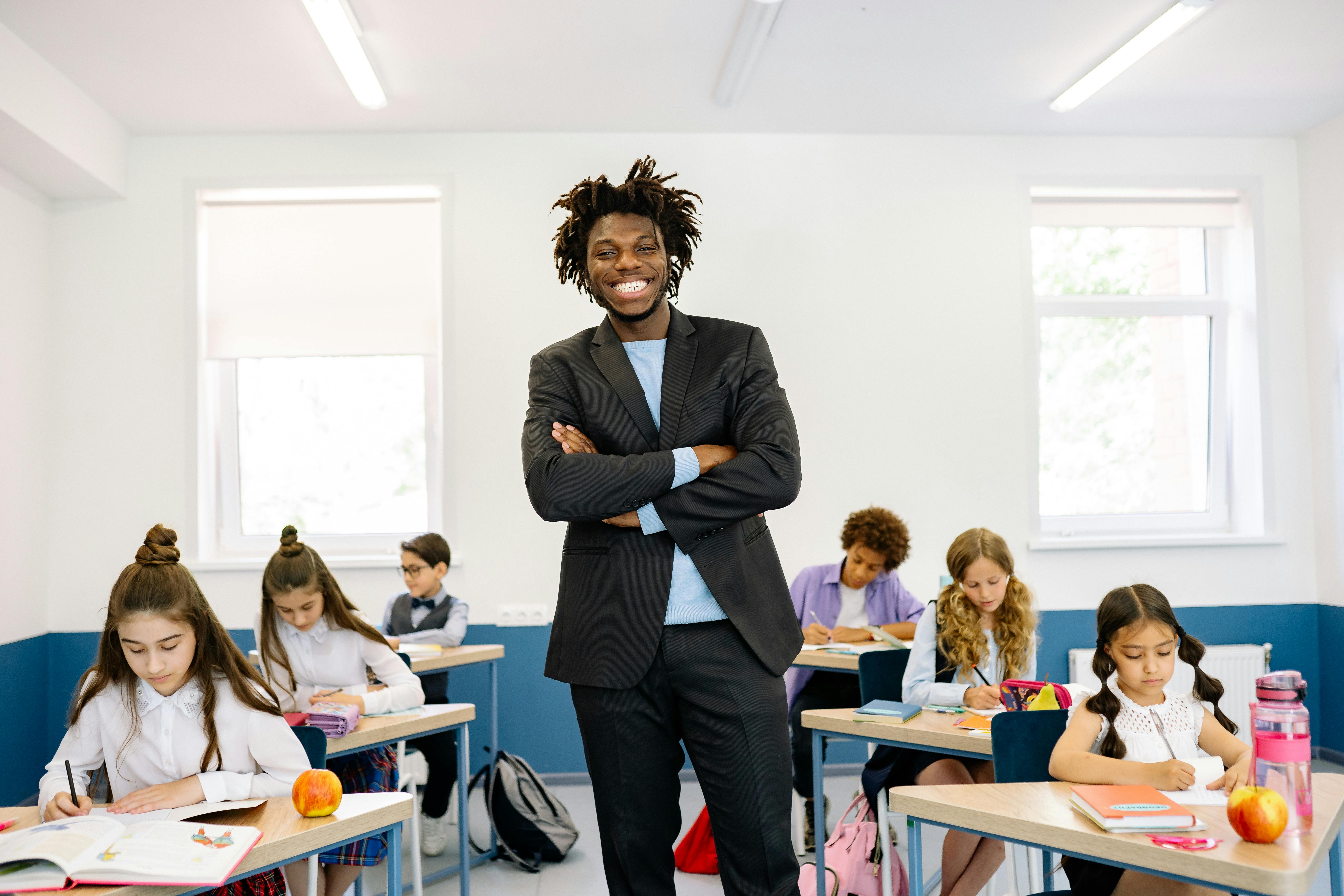Students Looking at Their Teacher · Free Stock Photo
