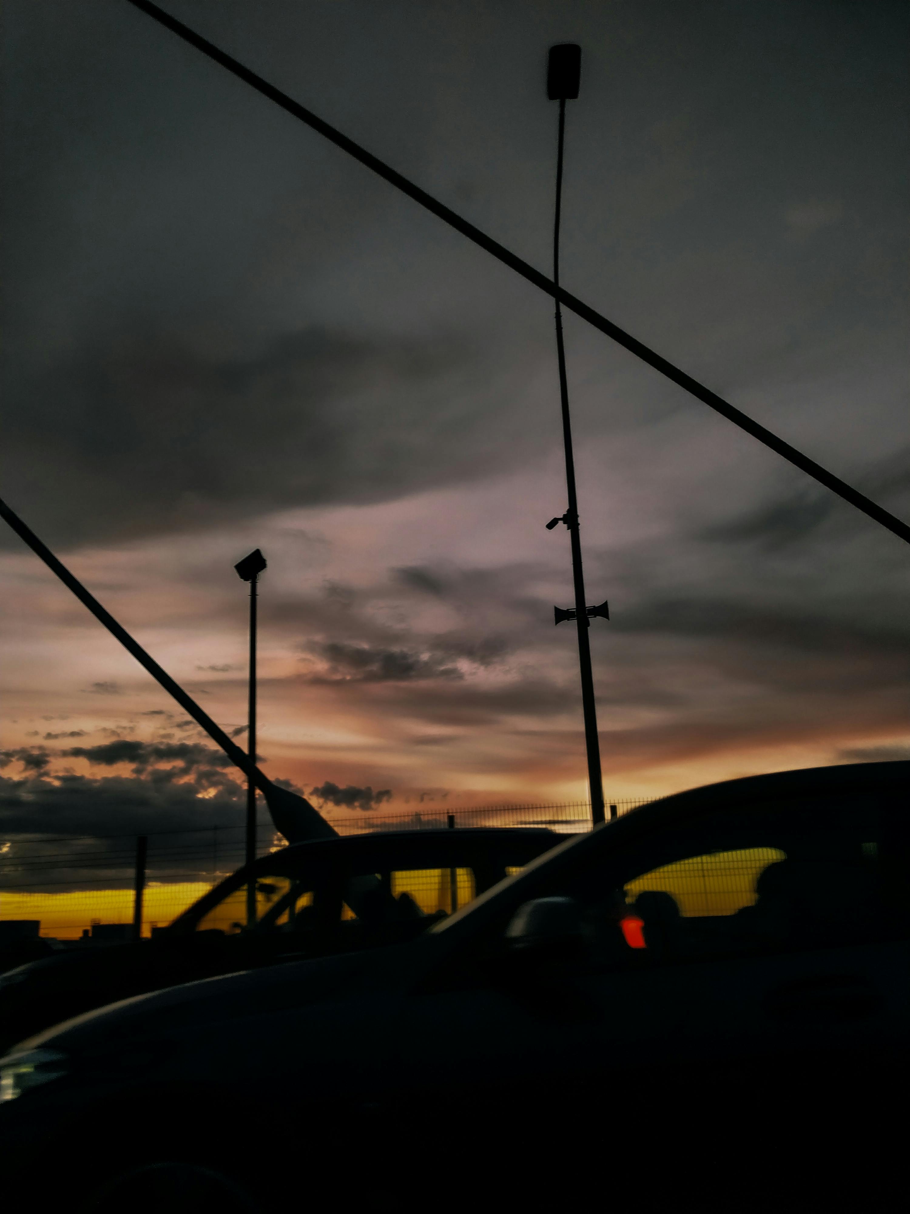 Huling Cars Photos, Download Free Huling Cars Stock Photos & HD Images