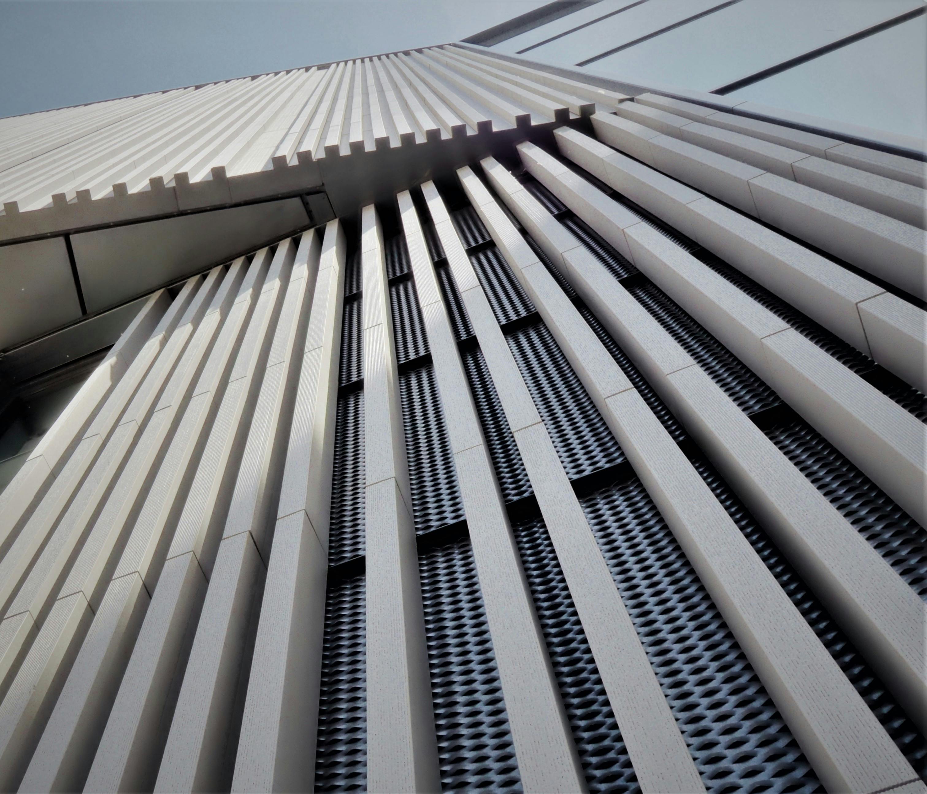 Modern House with Pagoda Roof · Free Stock Photo