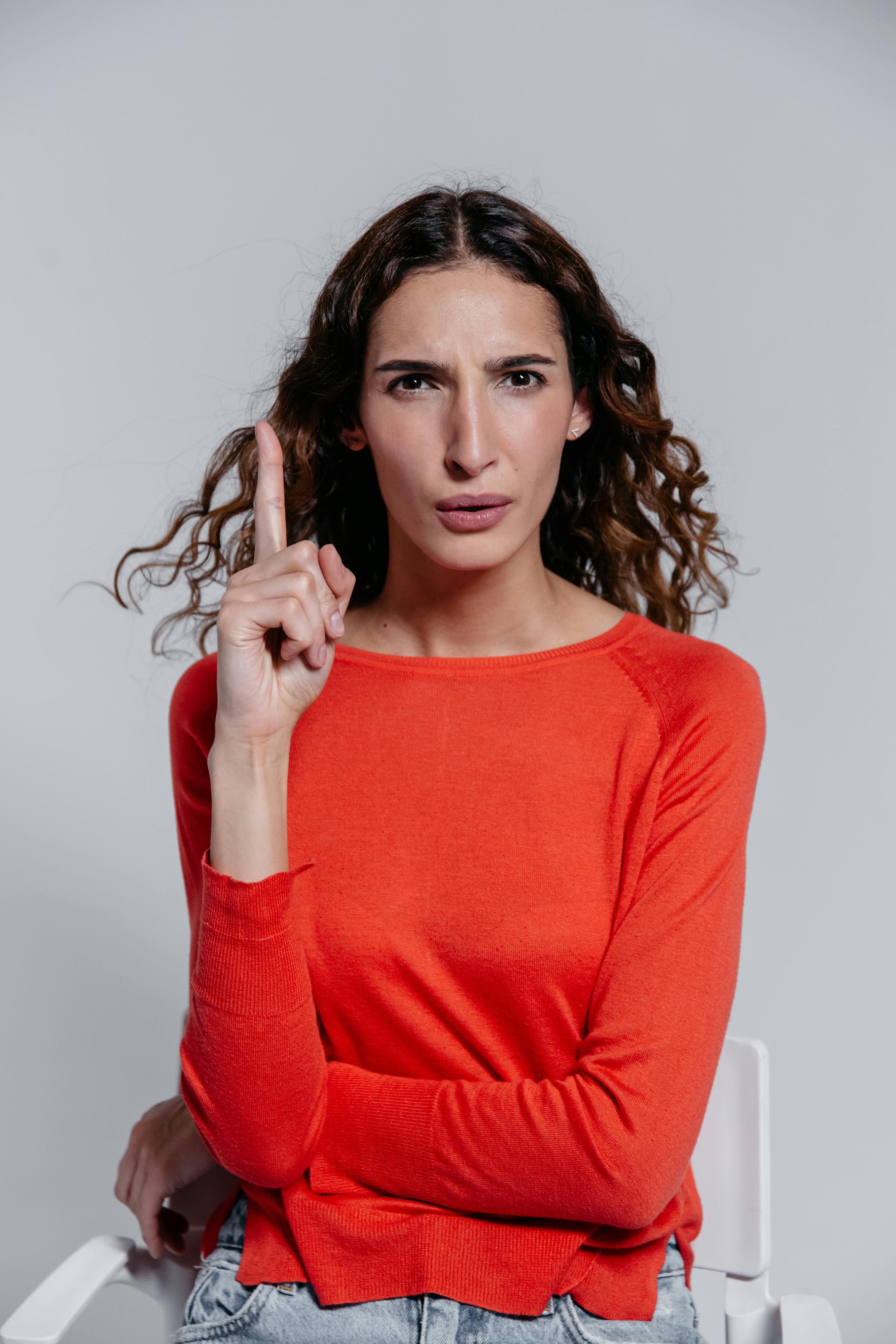 Foto profissional gratuita de adulto jovem, assertivo, atitude, cabelo ...