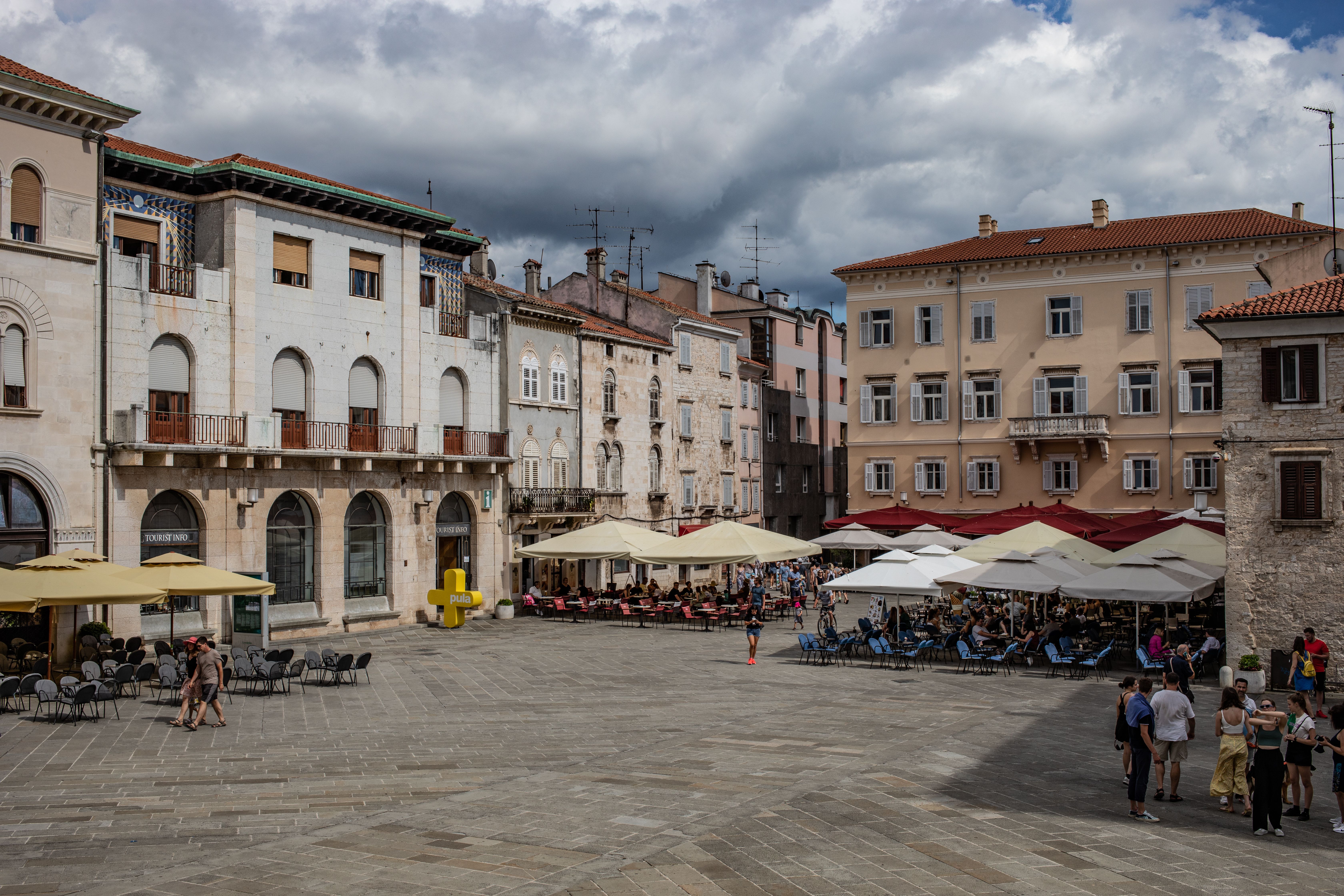 Pula Square Photos, Download The BEST Free Pula Square Stock Photos ...