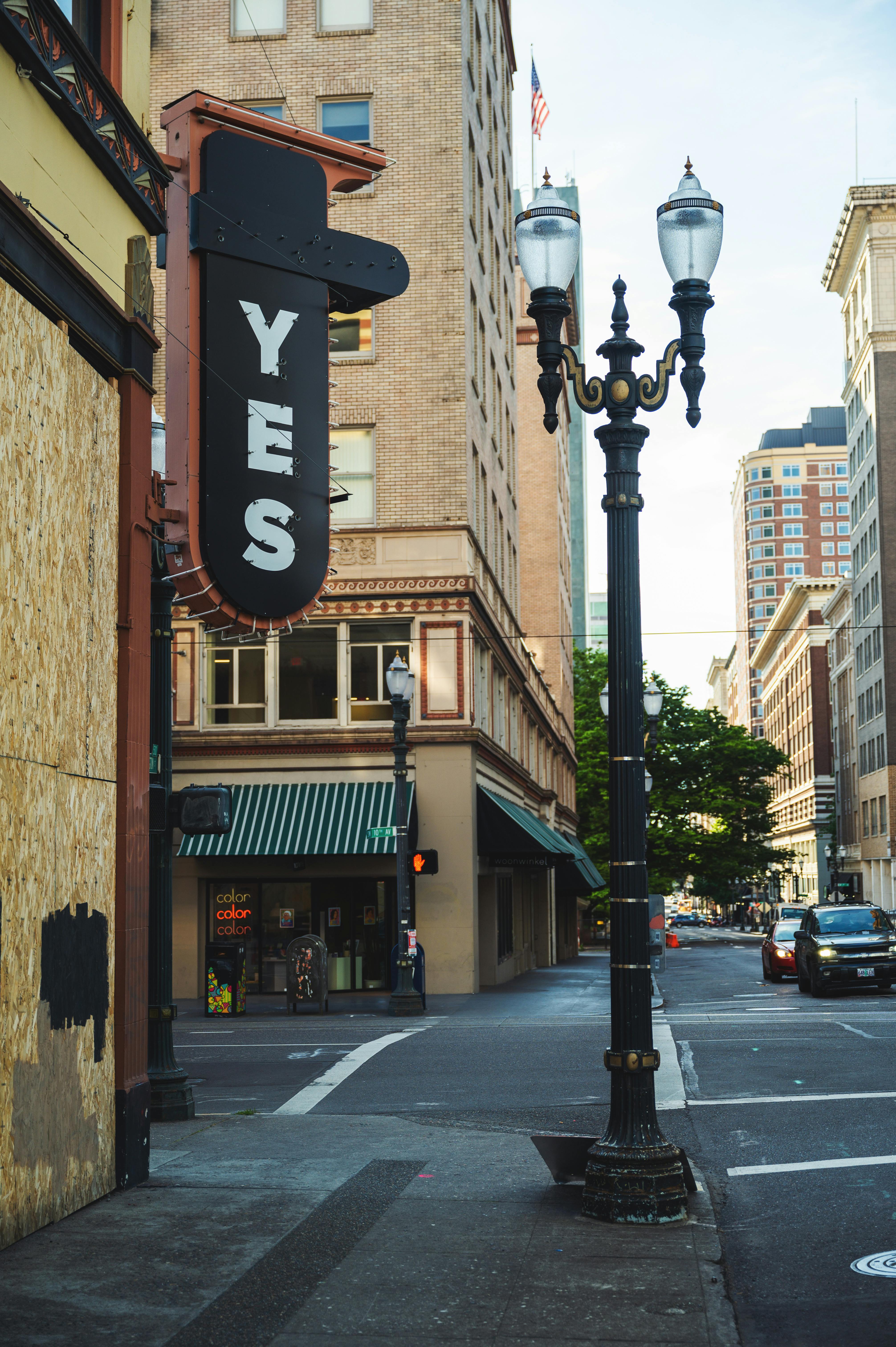 Lamp Post on a Side Street · Free Stock Photo