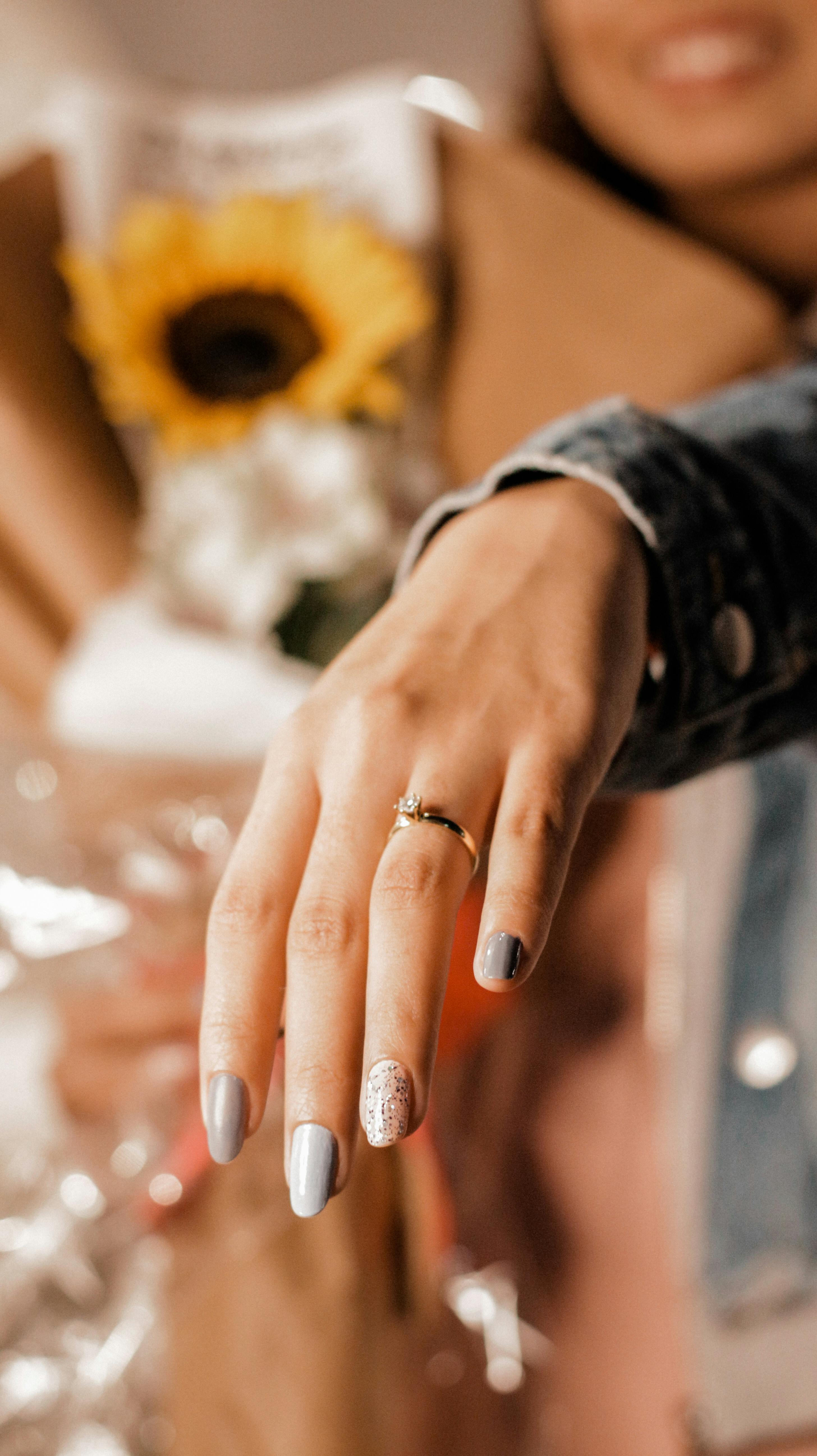 People Wearing Wedding Rings · Free Stock Photo