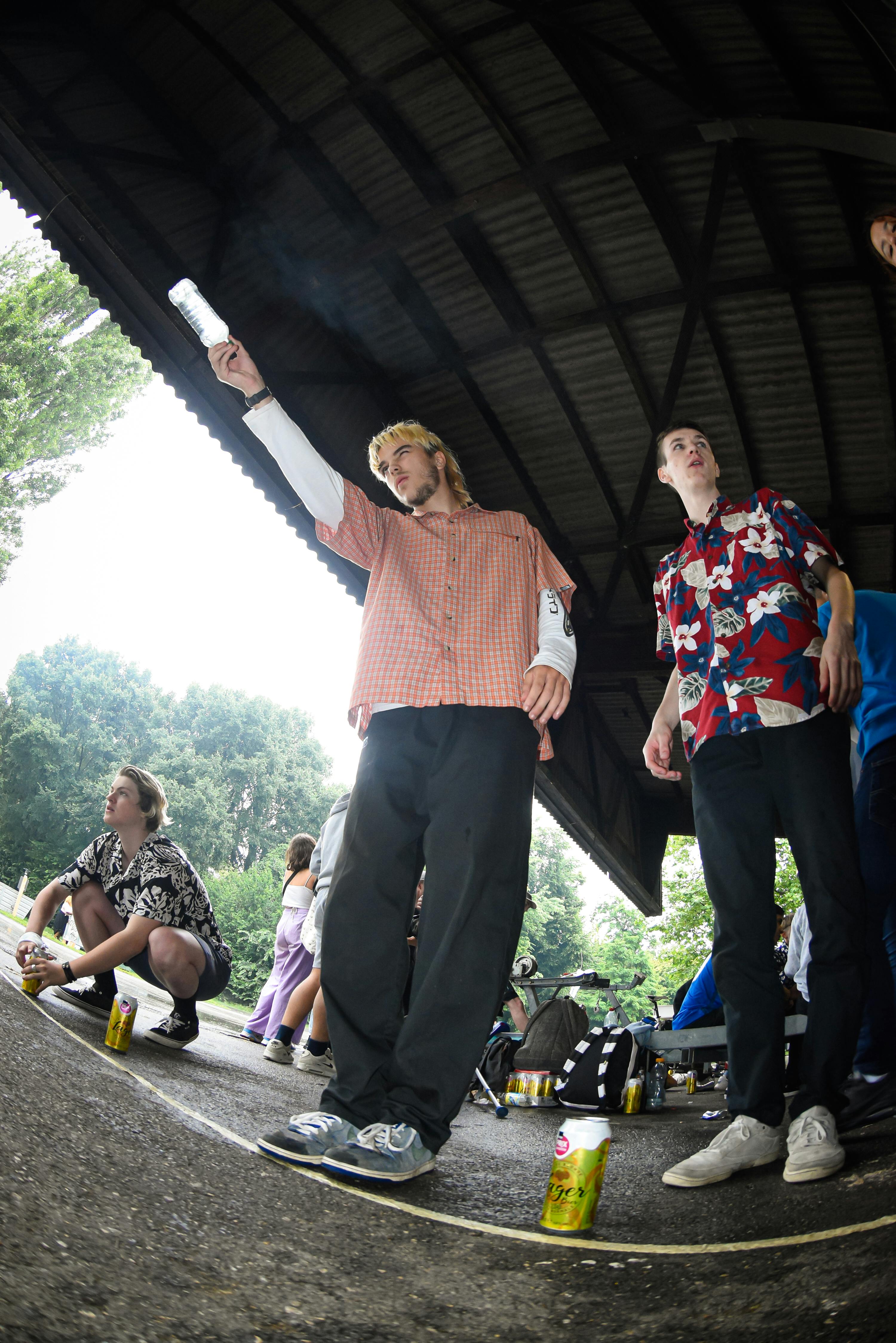 Woman Wearing a Red and White Shole · Free Stock Photo