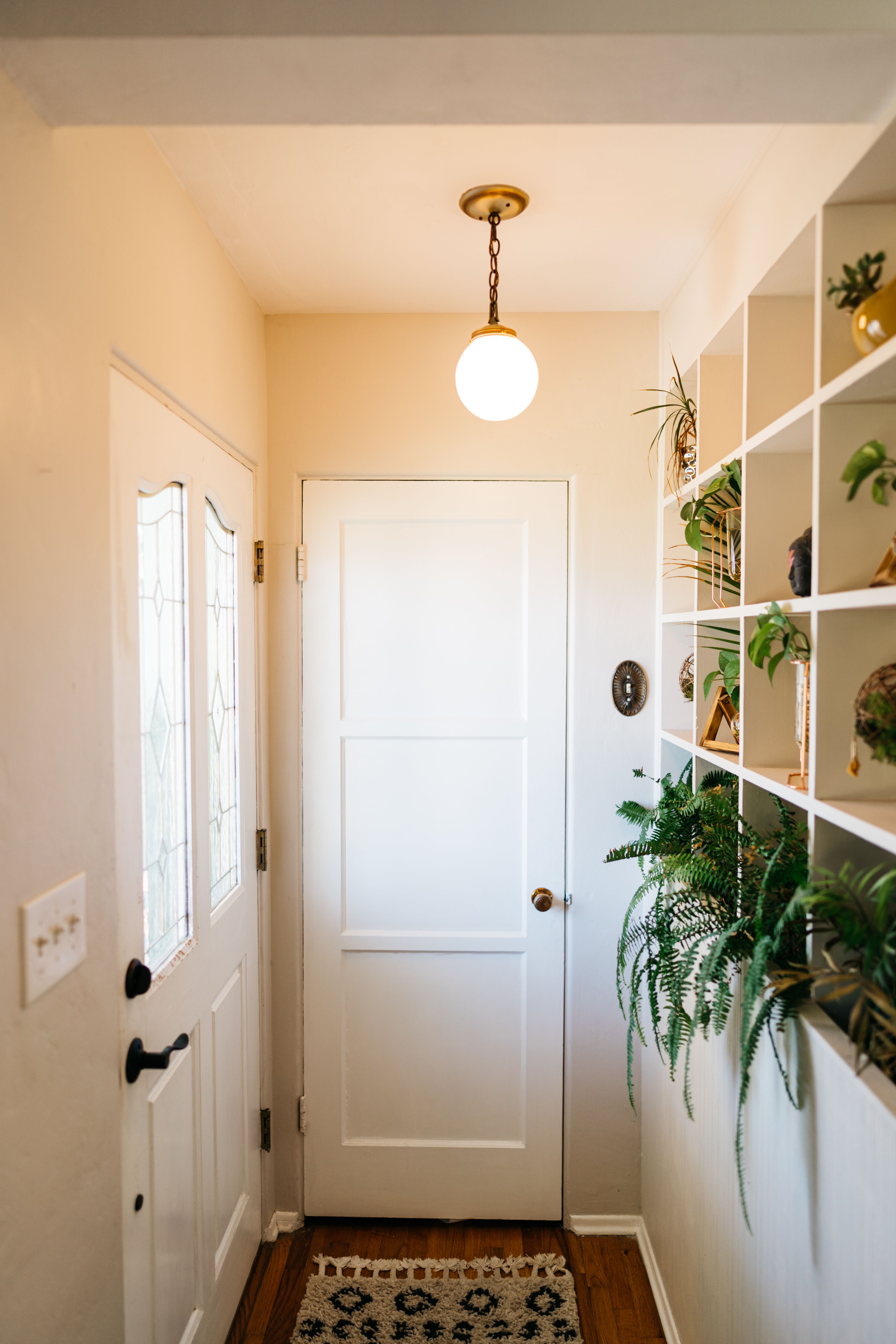 Cozy House Corridor with Carpet and Shelves · Free Stock Photo