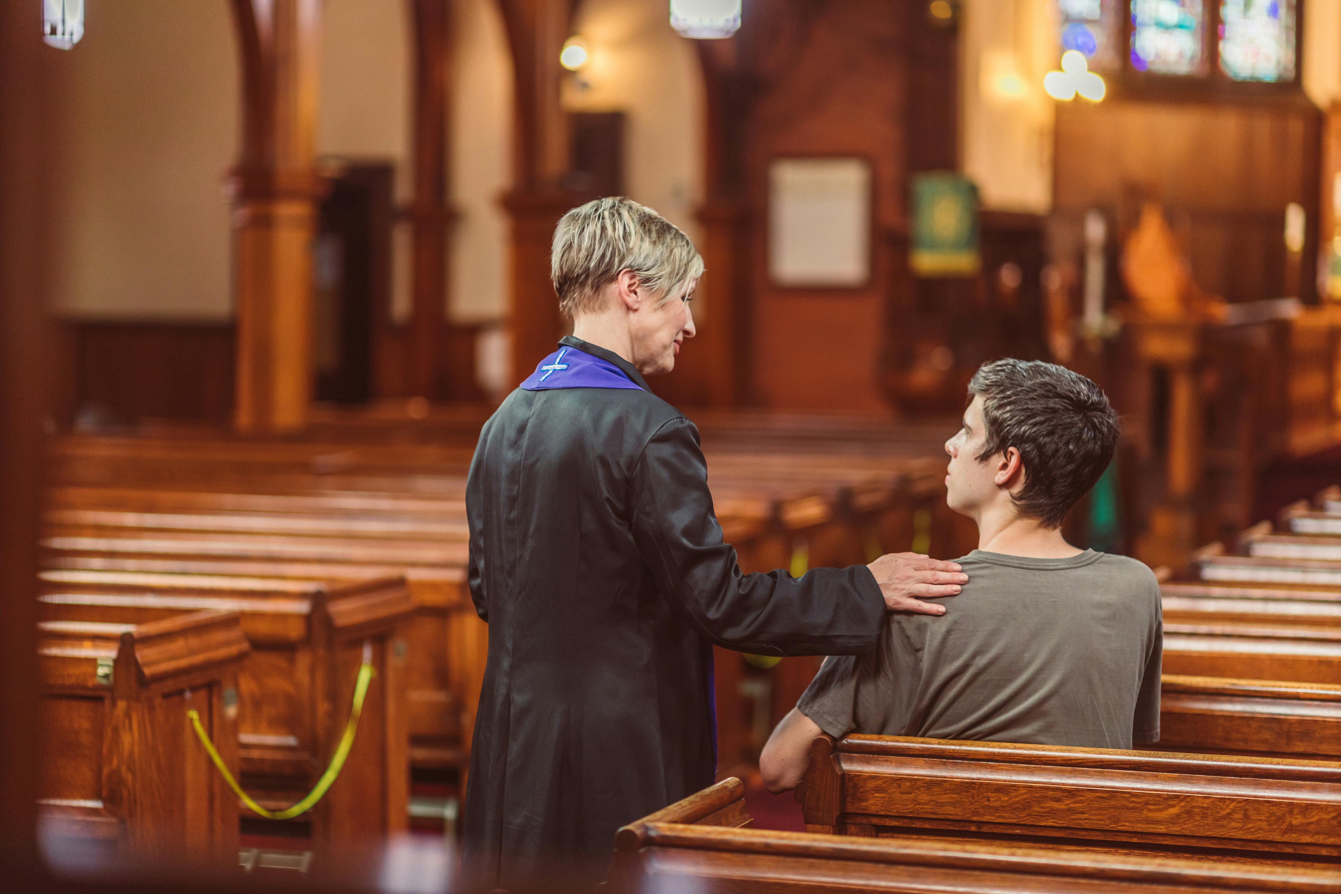 People Encouraging Each Other Photos, Download The BEST Free People ...