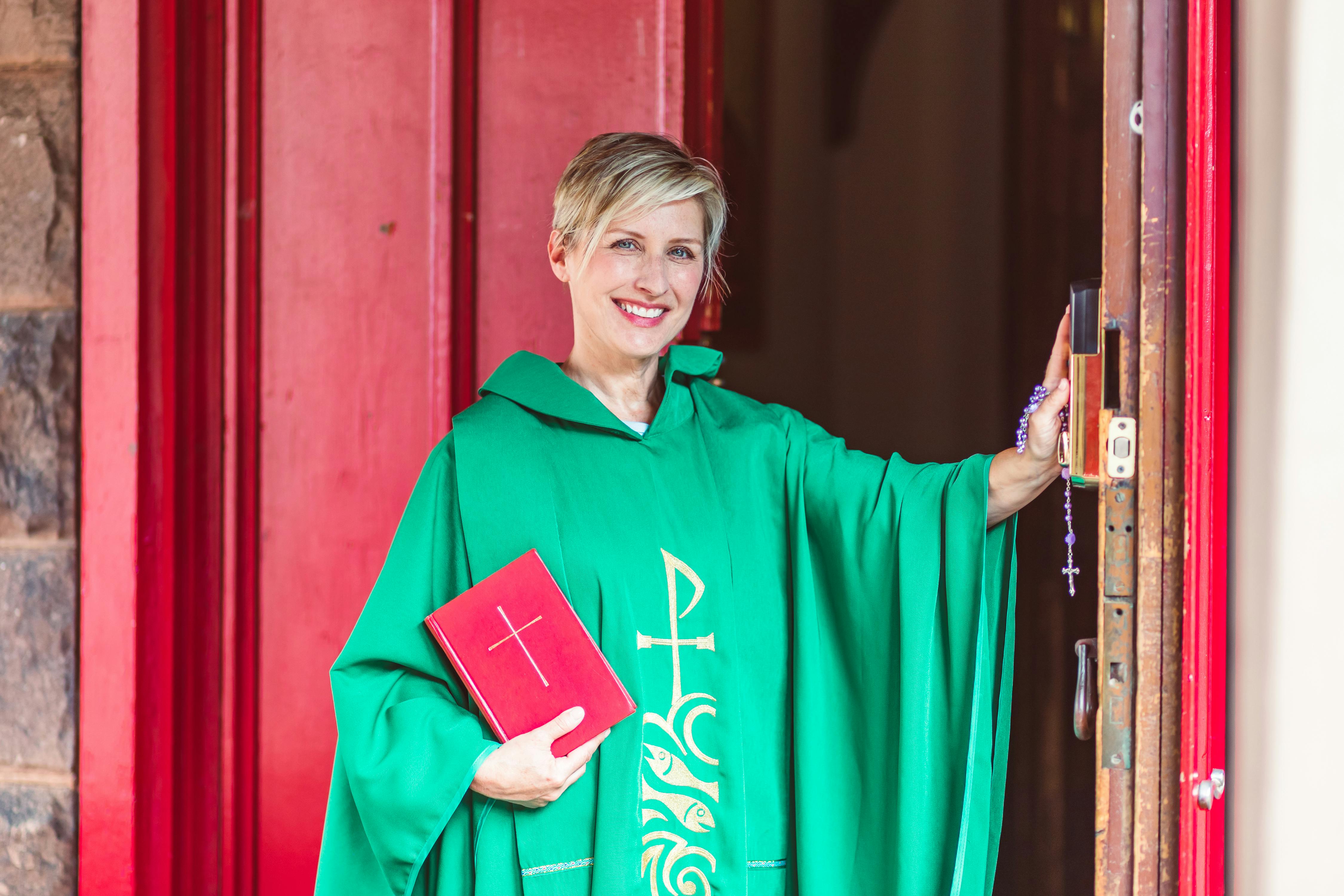 Holy Name Catholic Church: Discover Its Inspiring History And Mission ...