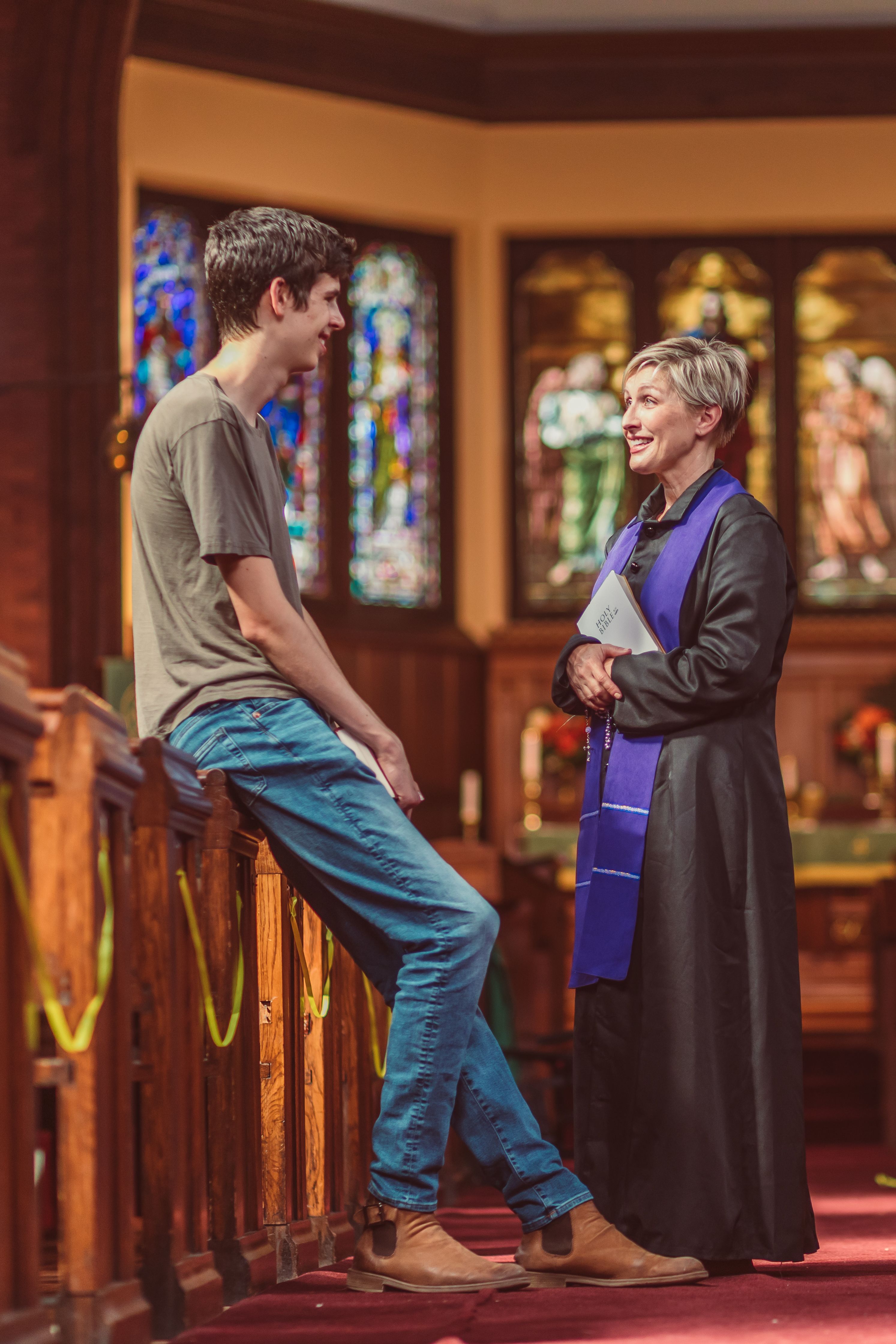Talking In Church Photos, Download The BEST Free Talking In Church ...