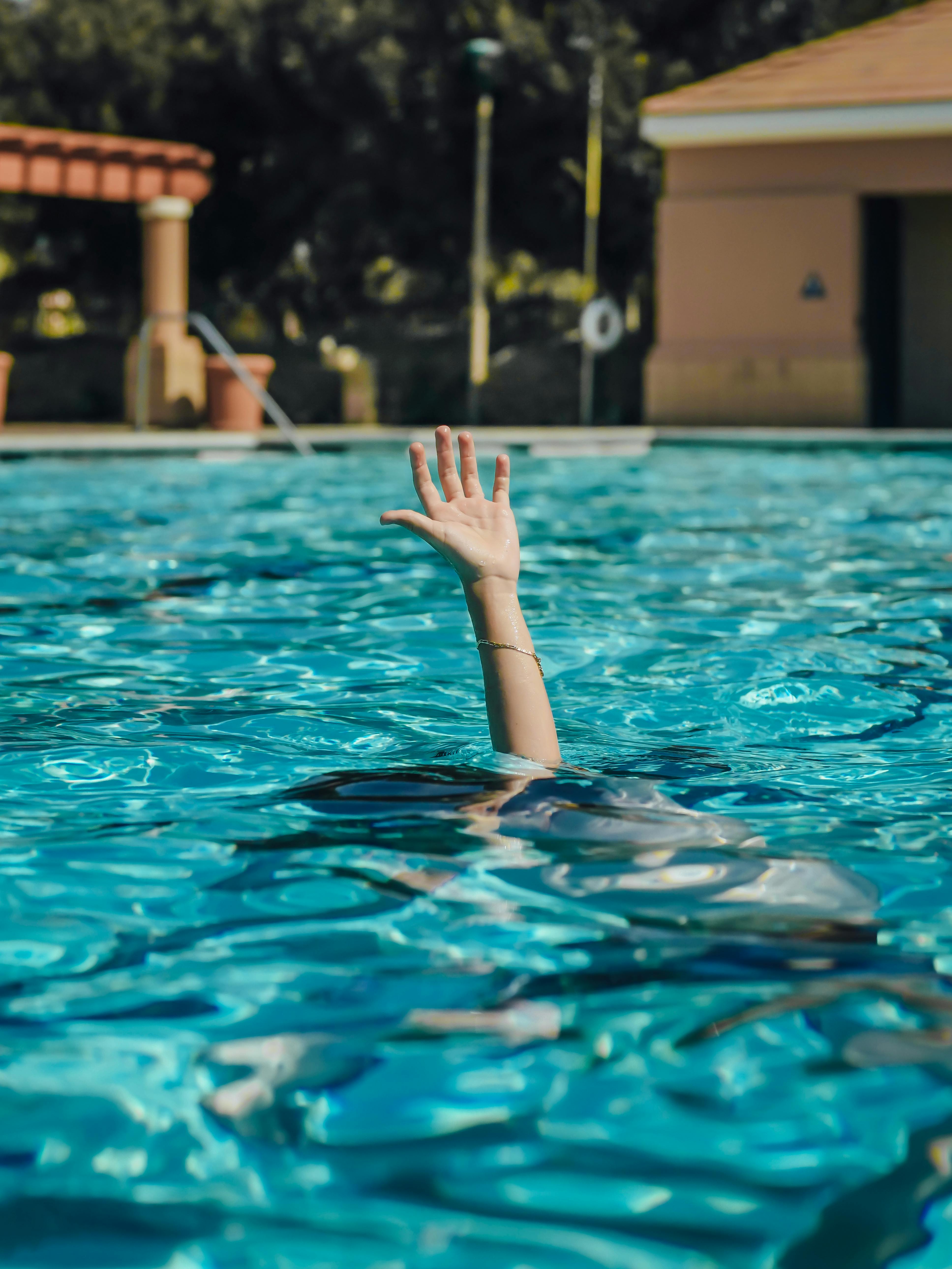 50+ Best Drowning Photos · 100% Free Download · Pexels Stock Photos