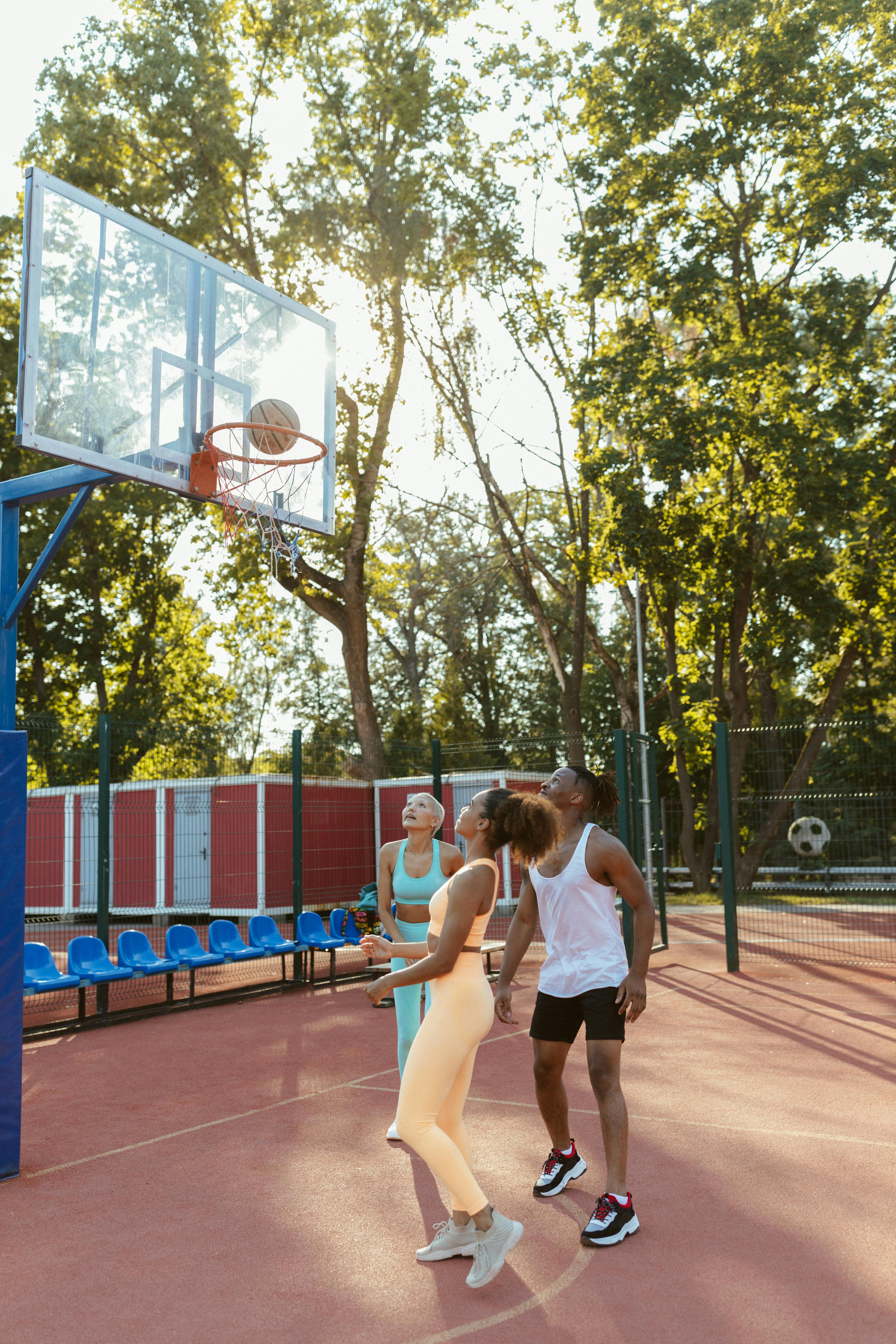 People Playing Basketball · Free Stock Photo