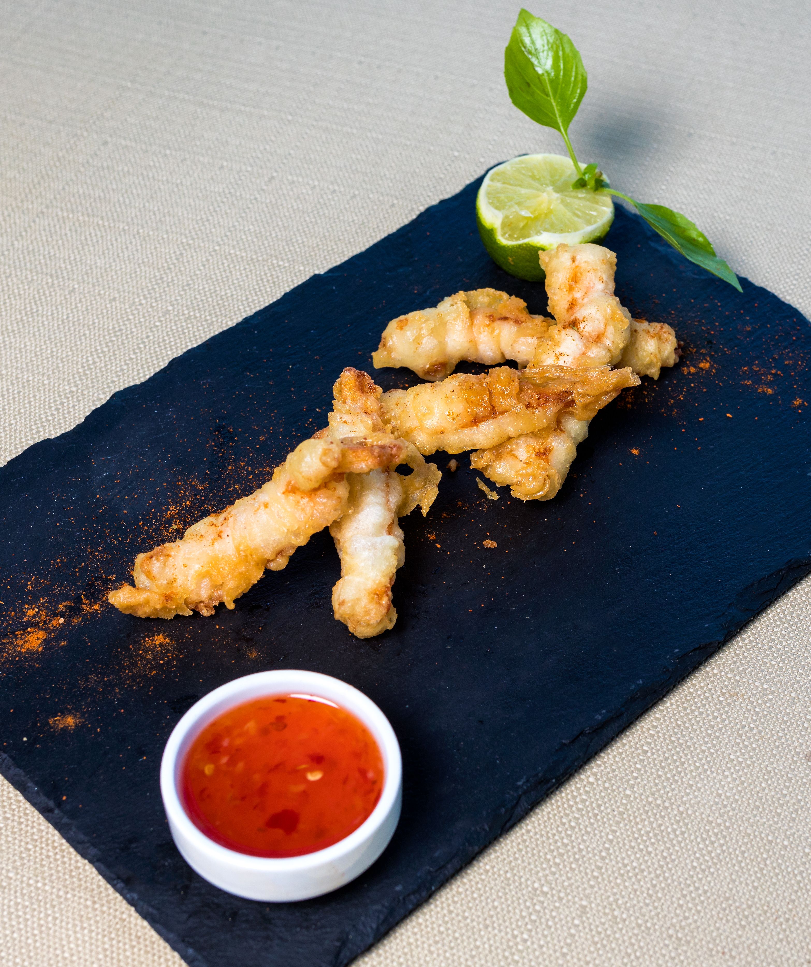 Fried Dish on an Earthernware · Free Stock Photo