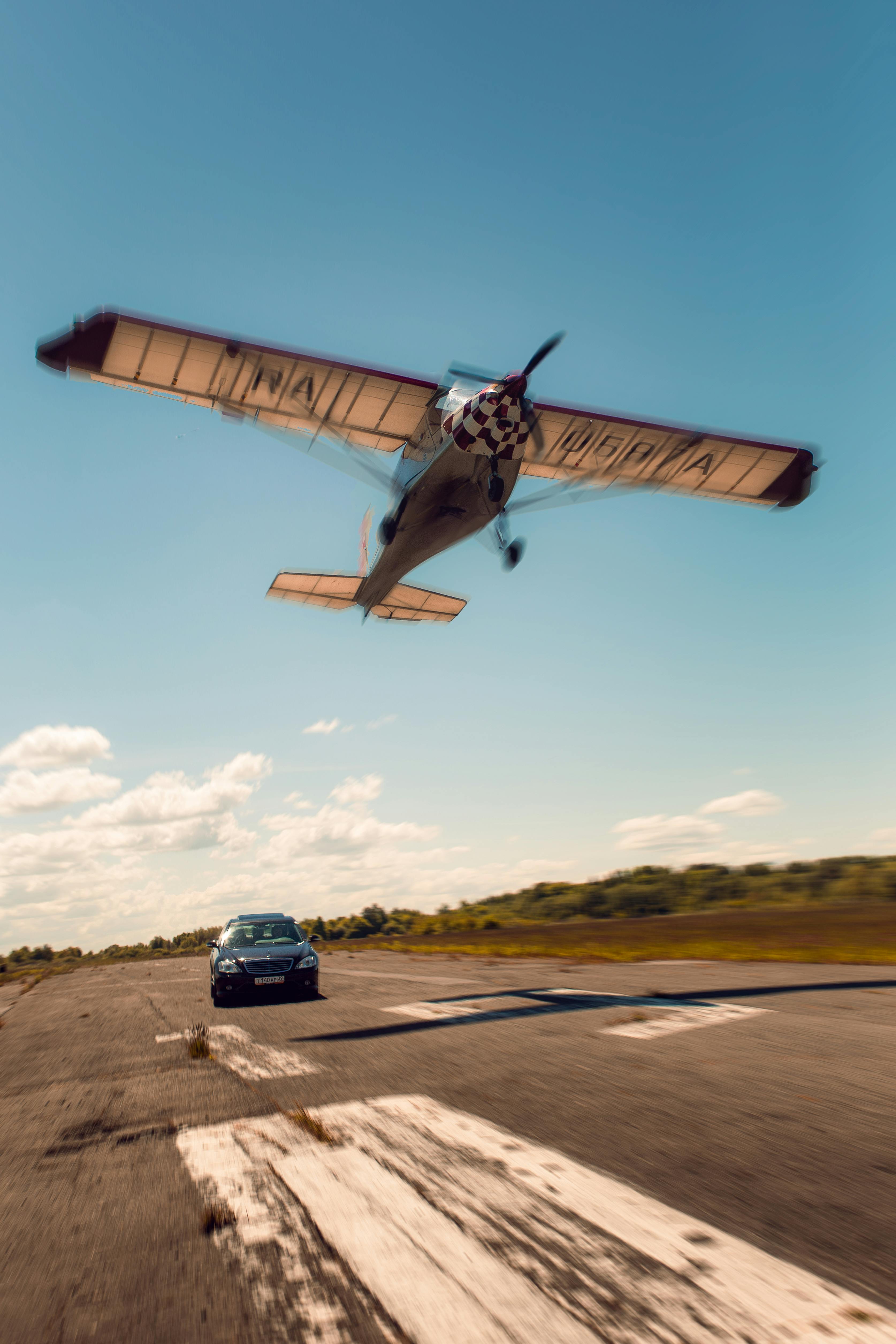 Tailwind Cars Photos, Download The BEST Free Tailwind Cars Stock Photos ...