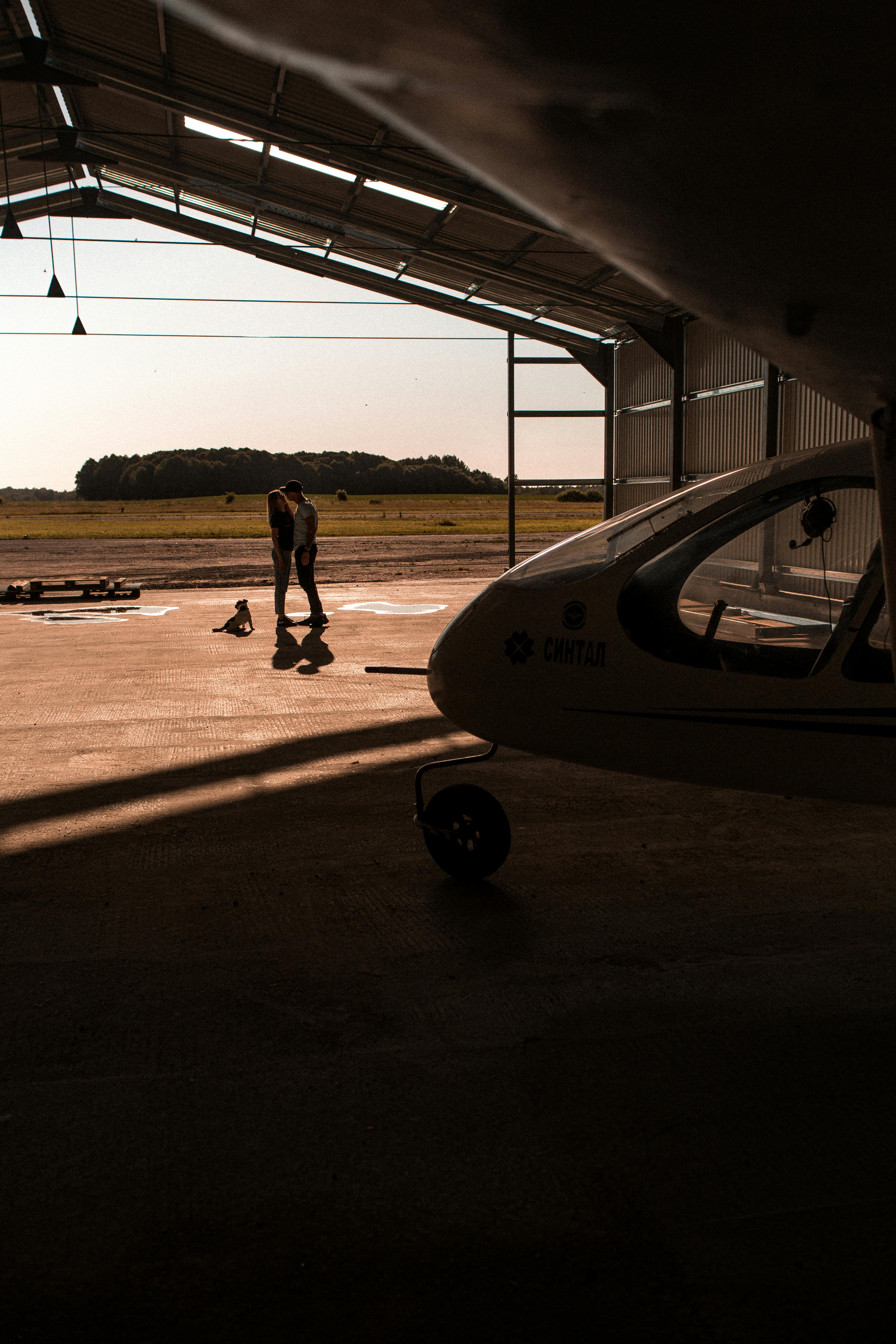 Standing Aircraft Photos, Download The BEST Free Standing Aircraft ...