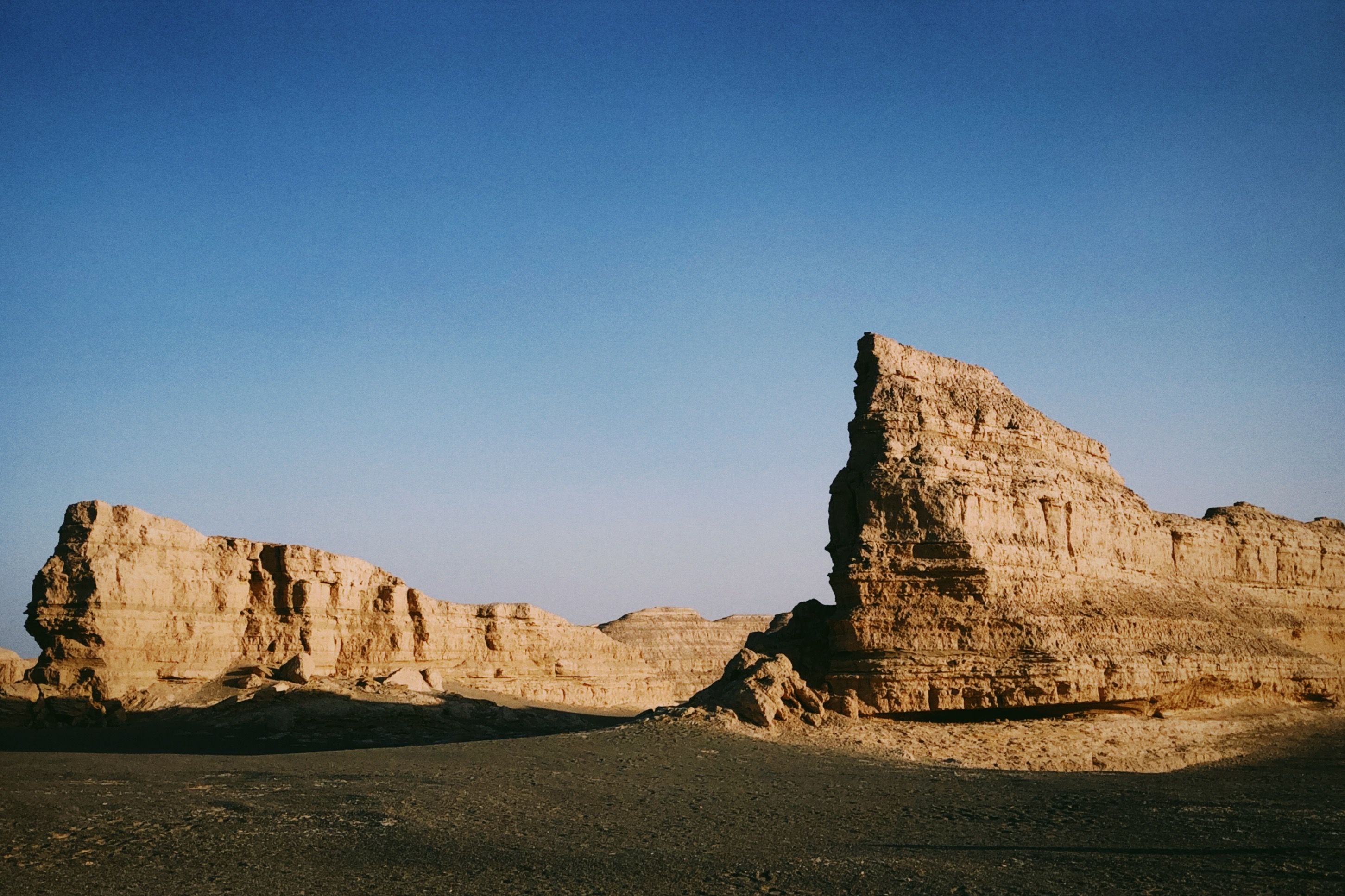 Rocky Mountains on Desert Landscape · Free Stock Photo