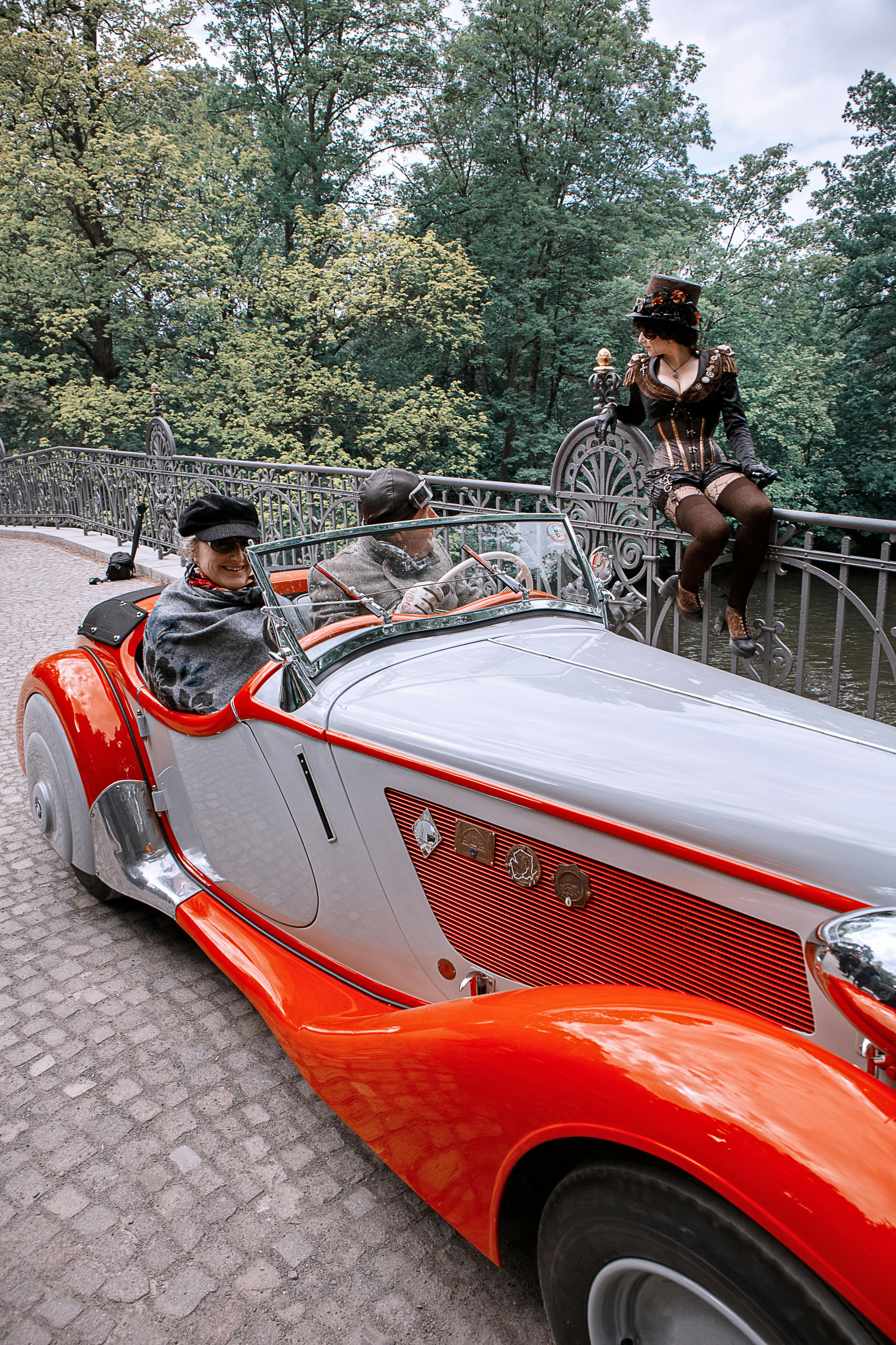 Vintage Car Fun Photos, Download The BEST Free Vintage Car Fun Stock ...