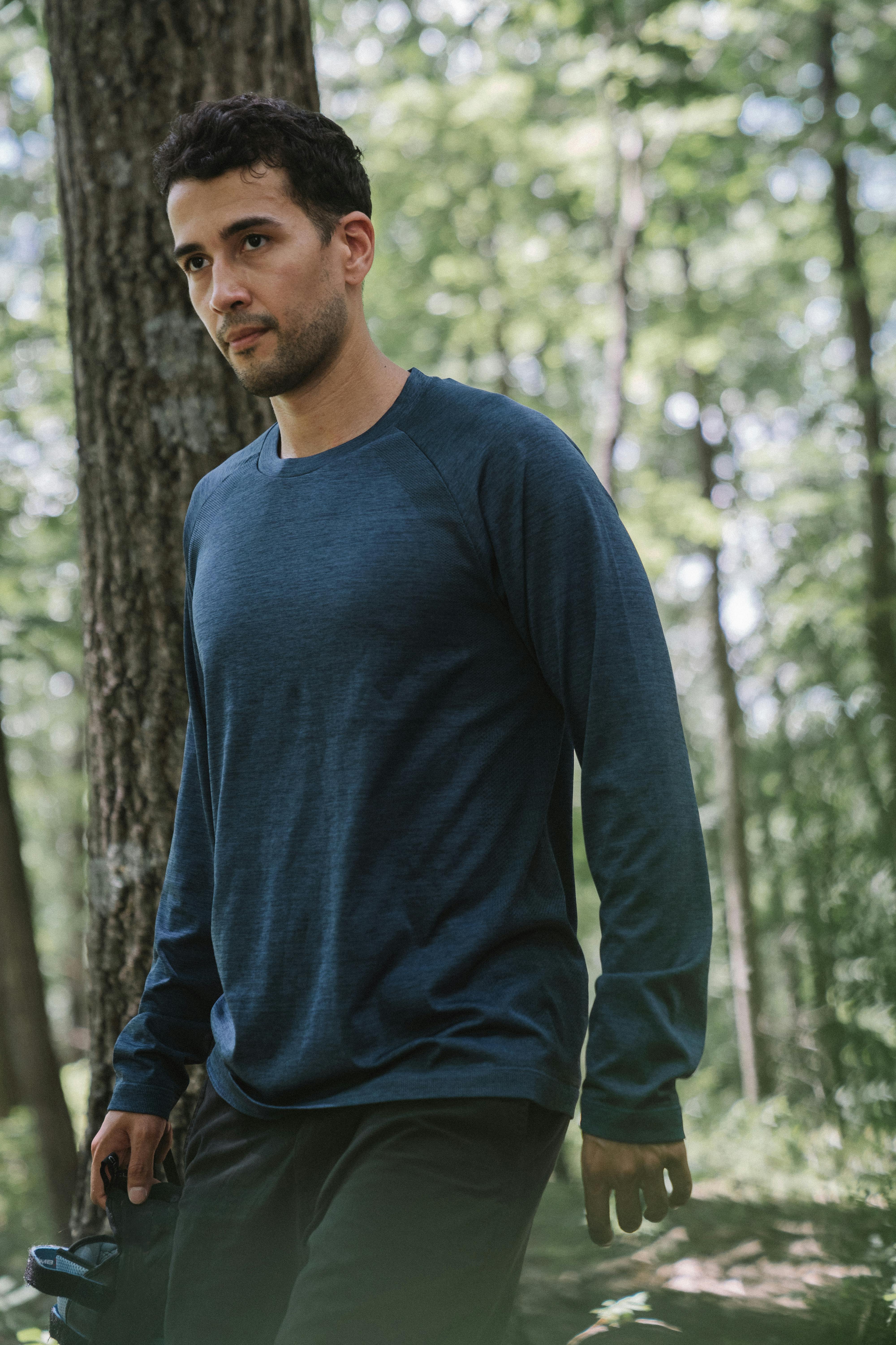 Walking Upright Photos, Download The BEST Free Walking Upright Stock ...