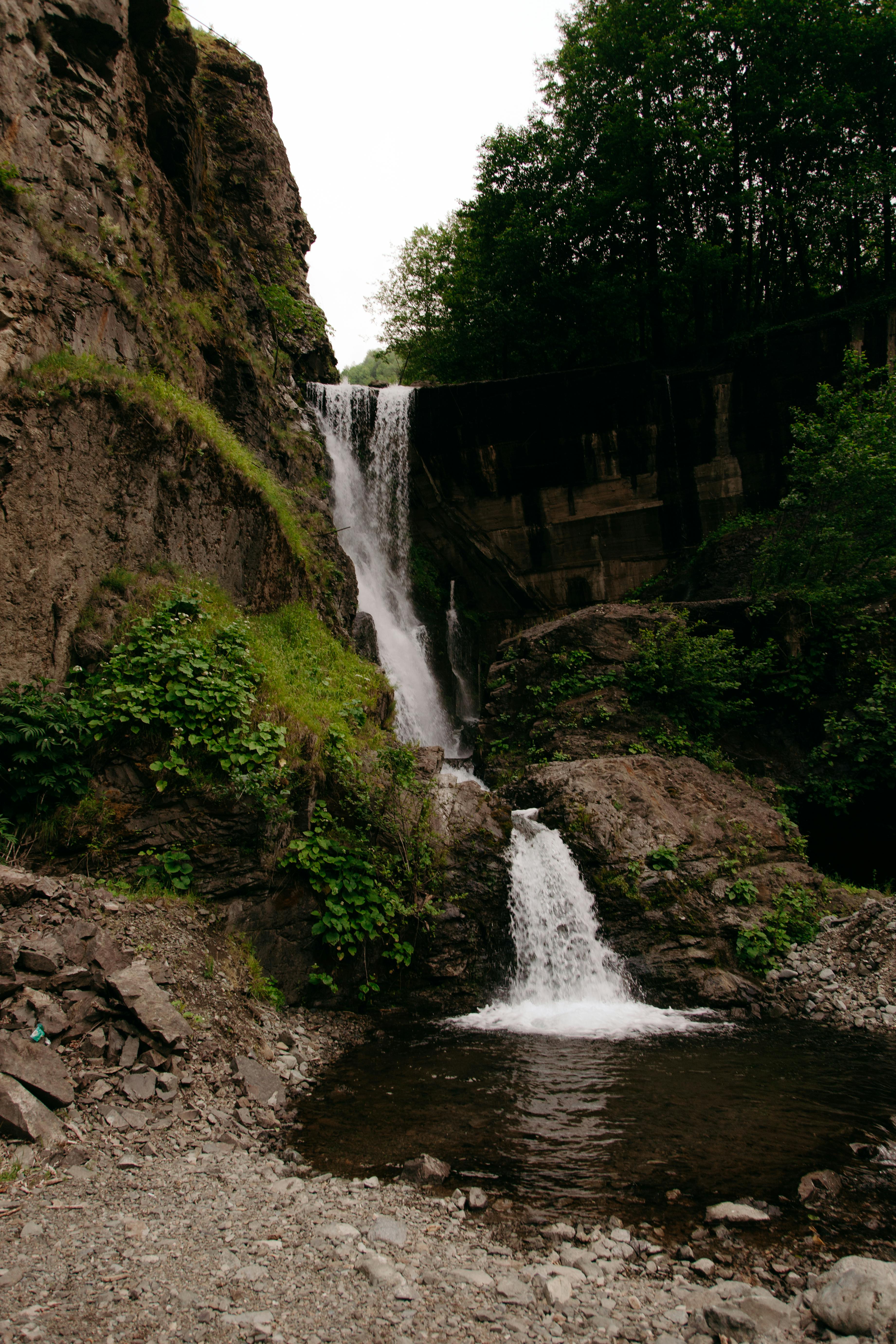 Jogni Waterfall, Manali, Himachal Pardesh, India · Free Stock Photo