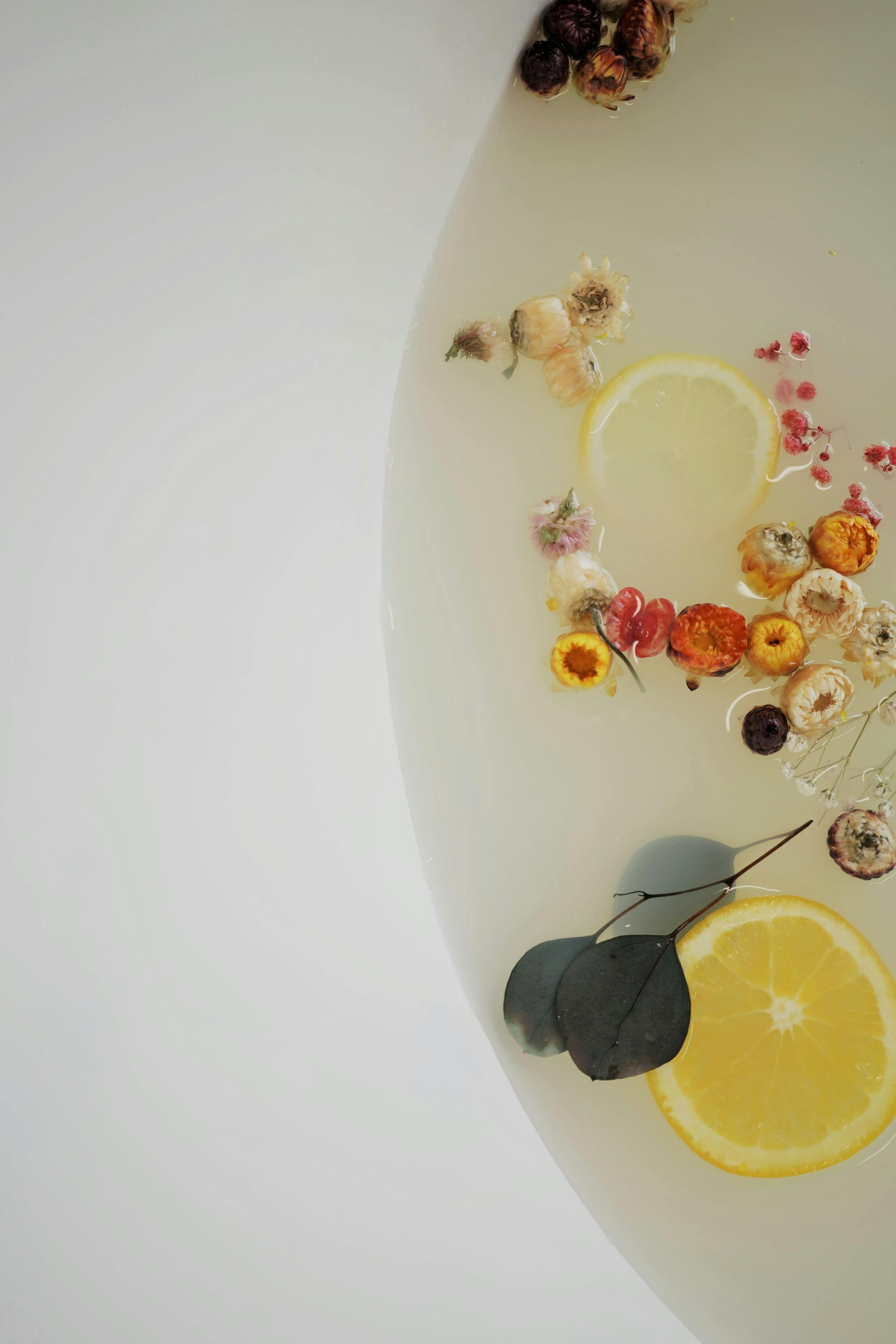 Floating In Water Photos, Download The BEST Free Floating In Water ...