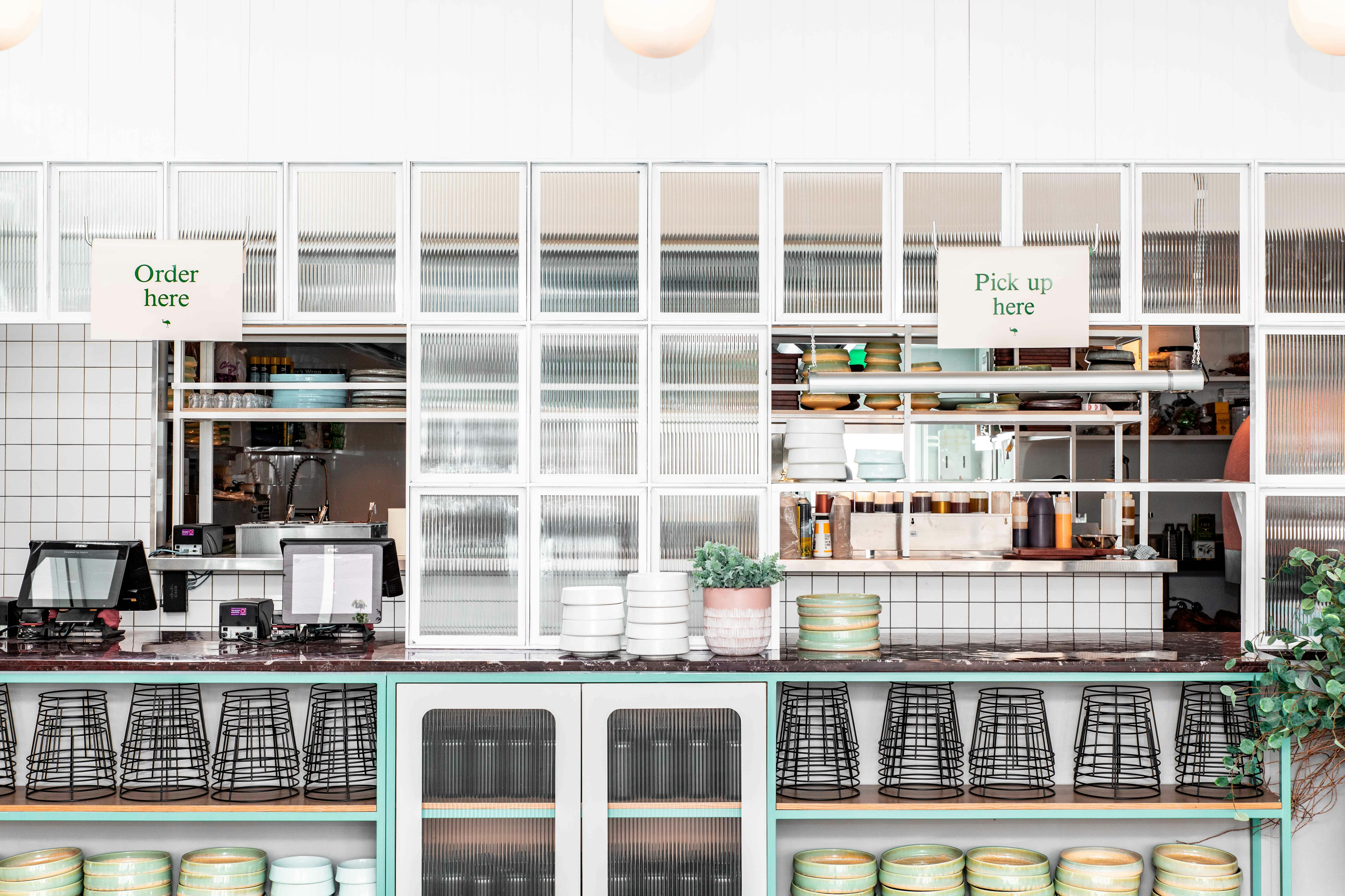 Empty Counter in a Restaurant · Free Stock Photo