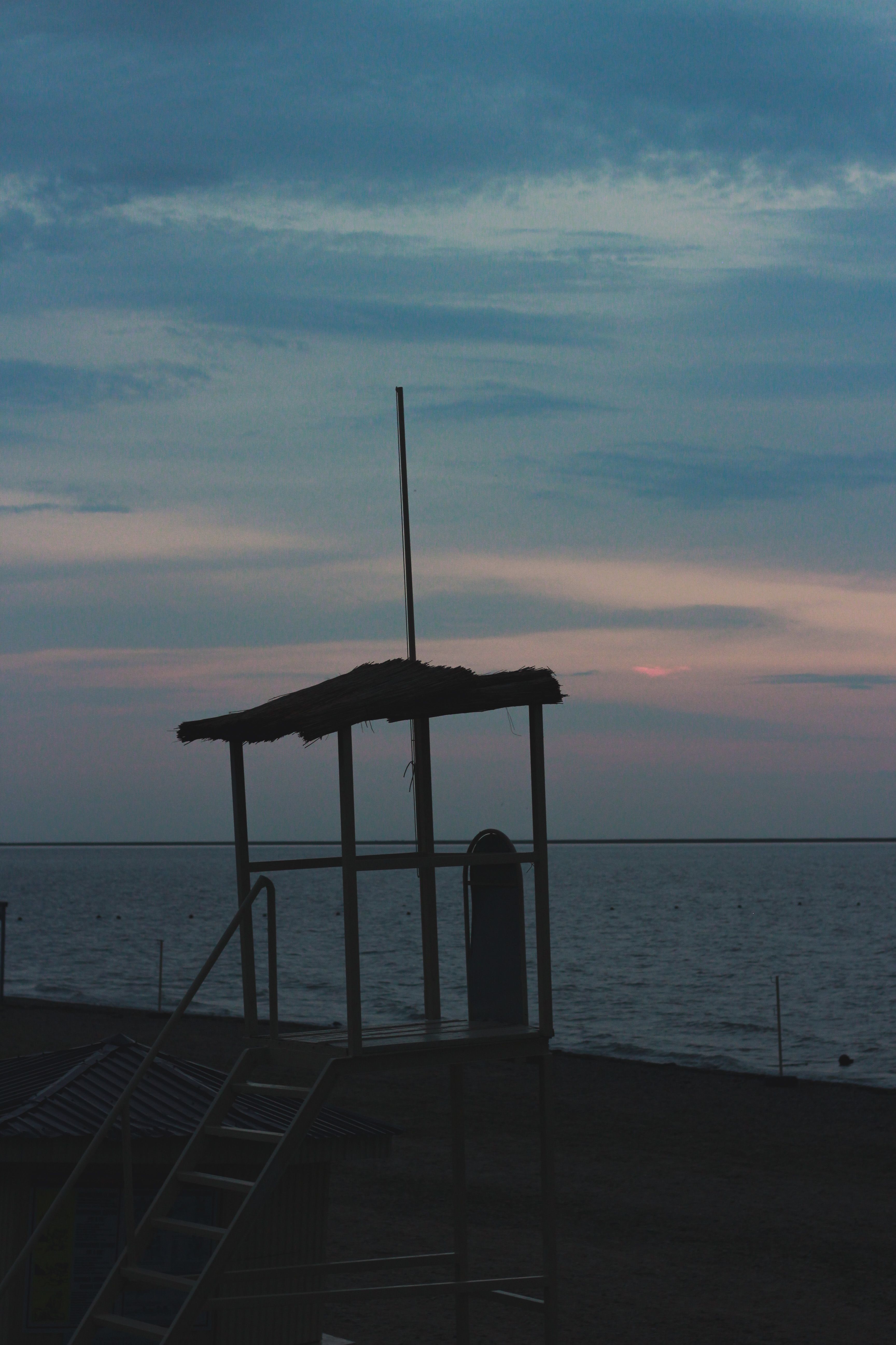Lifeguard Post at the Beach · Free Stock Photo
