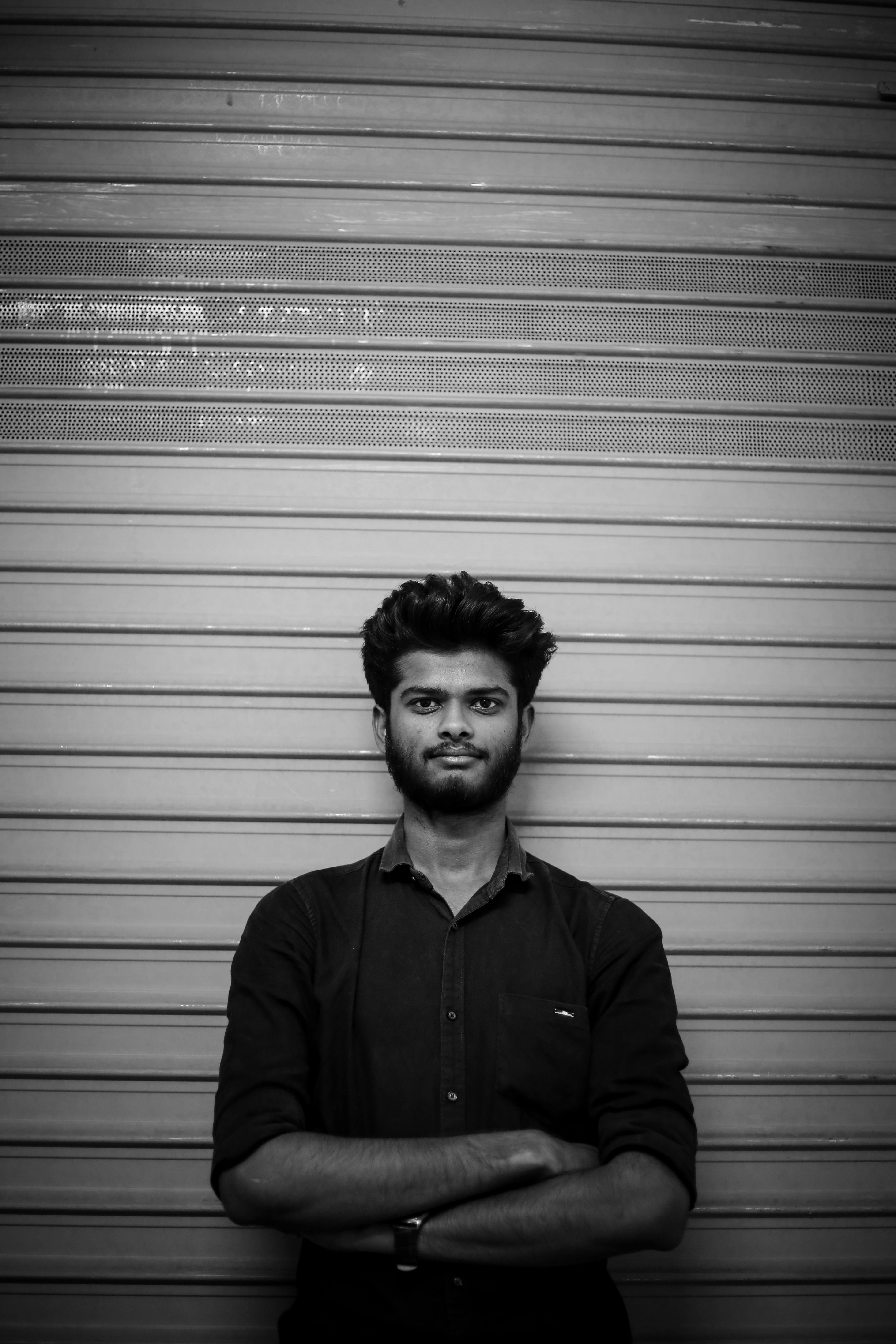 Mans Face in Grayscale · Free Stock Photo