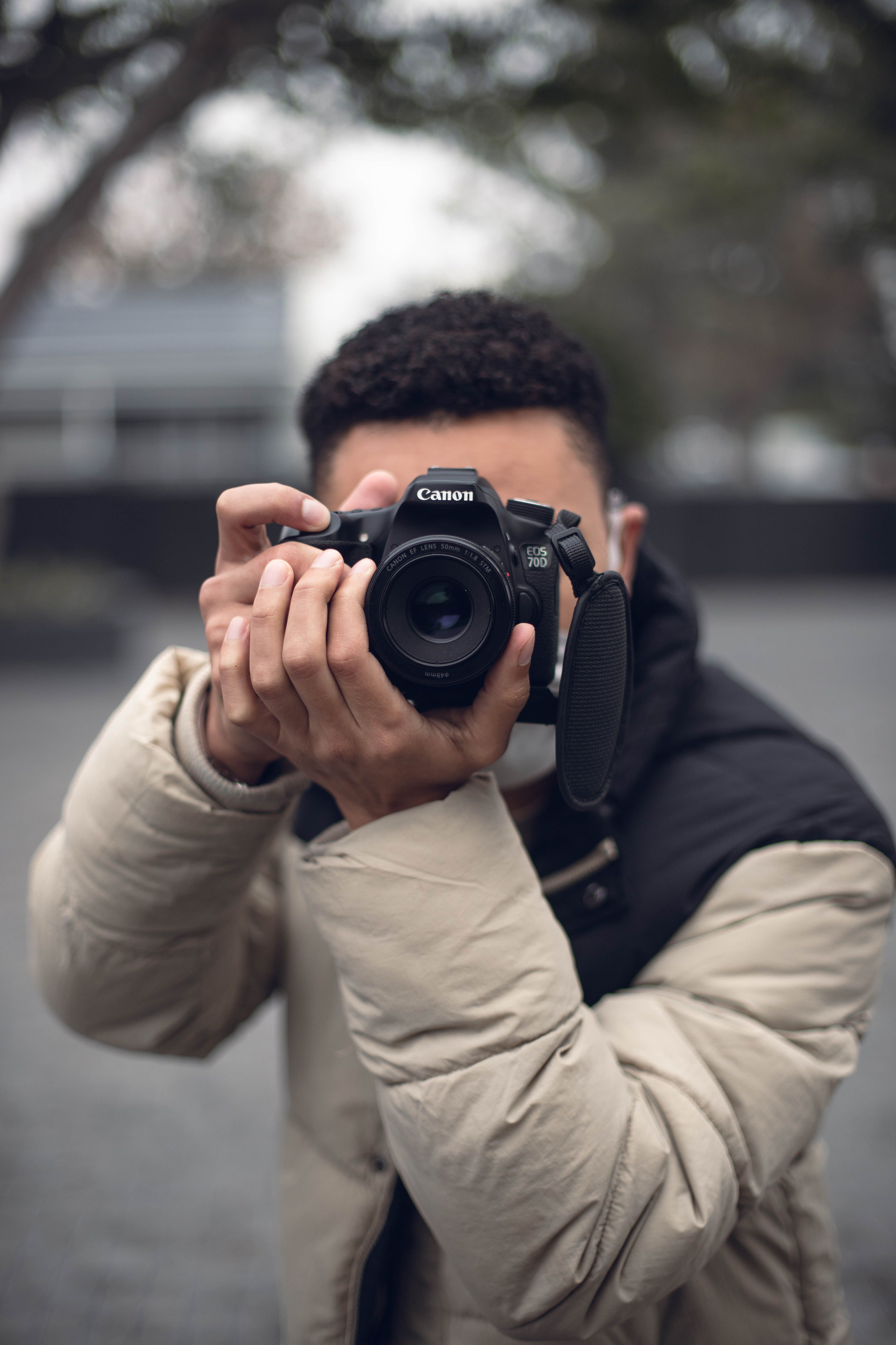 Close-Up Photo of Dslr Camera · Free Stock Photo