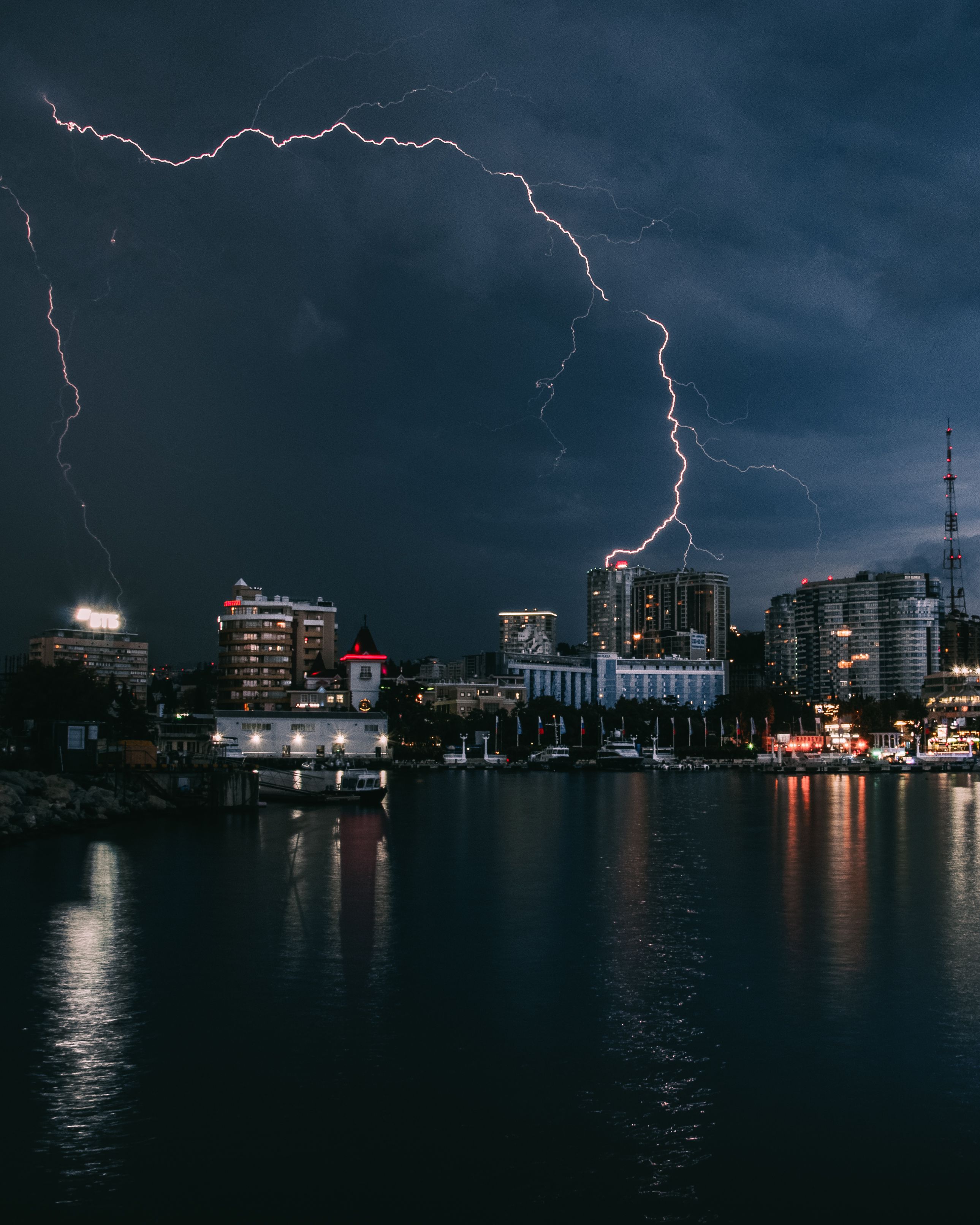 Lighting Strike at a Building · Free Stock Photo