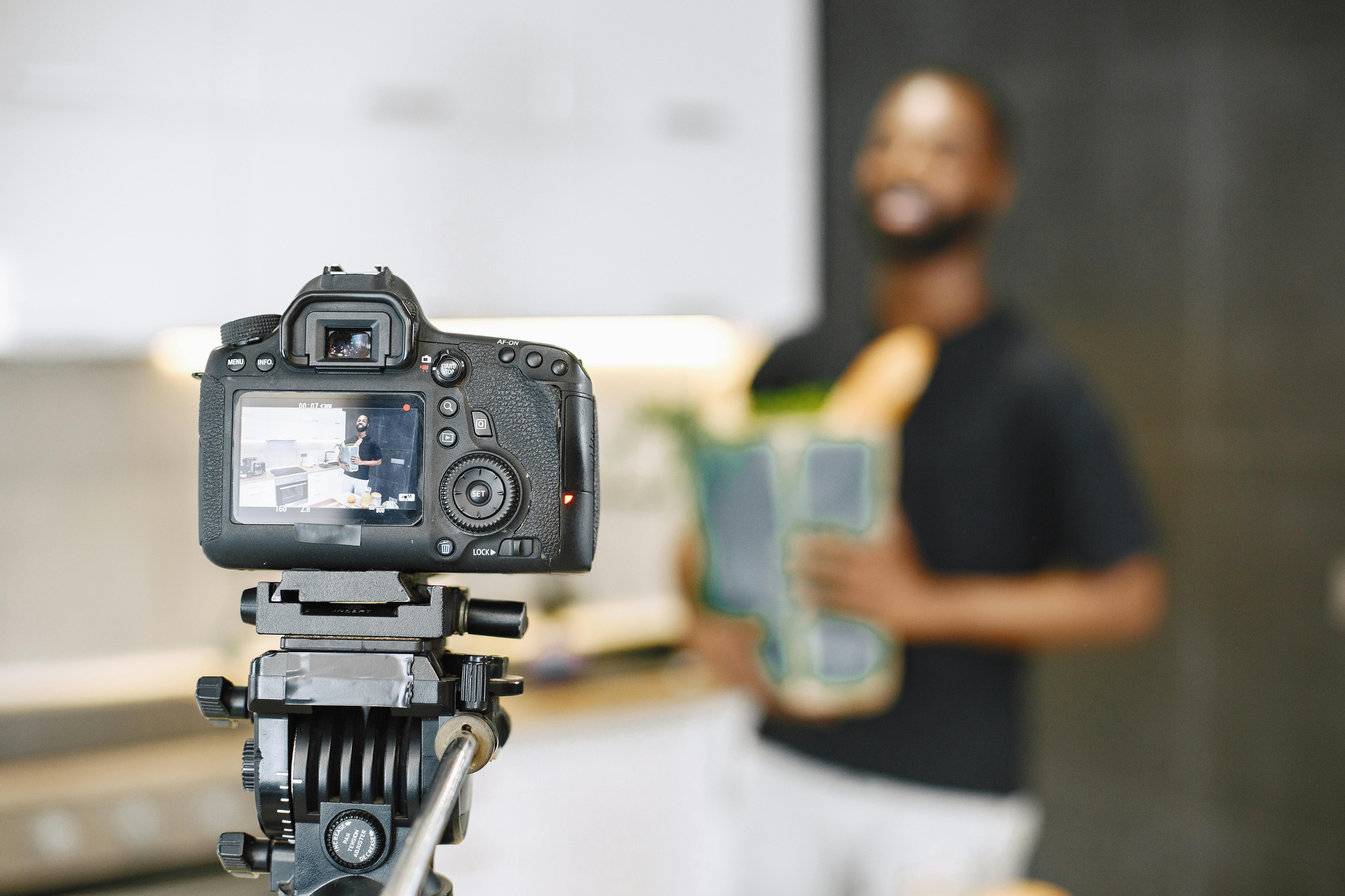 Selective Focus Photo of Black DSLR Camera · Free Stock Photo