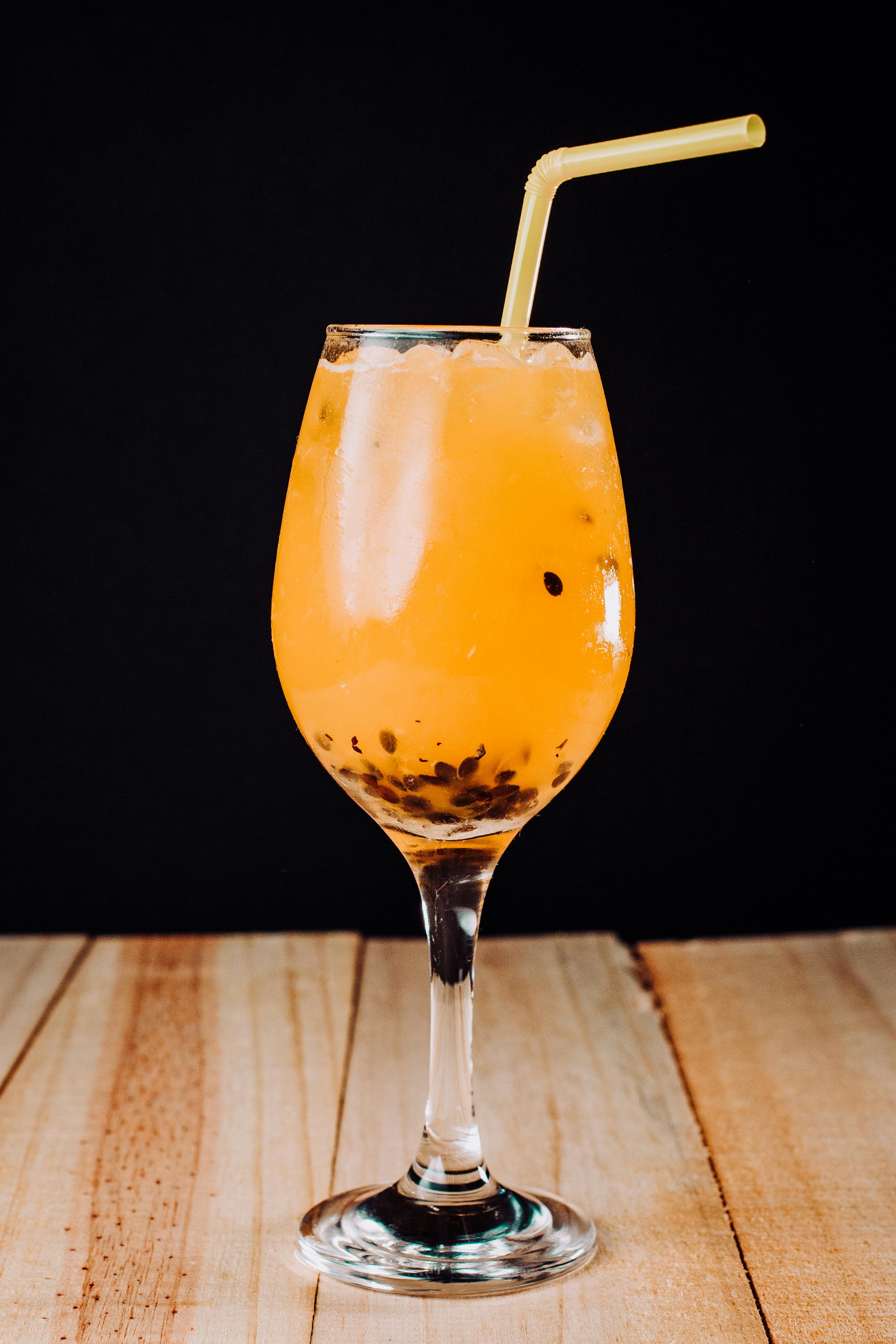 Close-Up Shot of a Glass of Water · Free Stock Photo