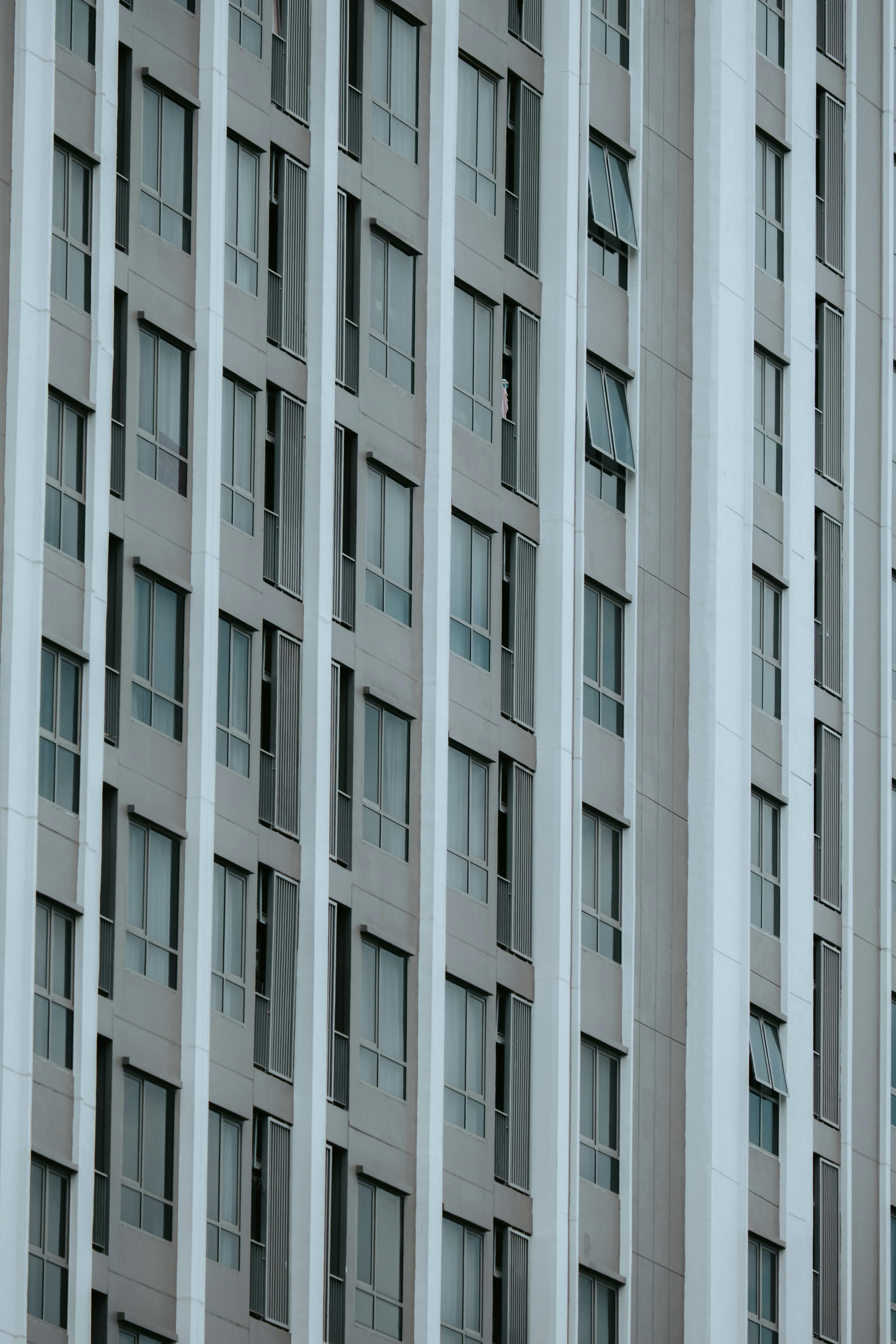 Geometric Pattern of a Concrete Building · Free Stock Photo