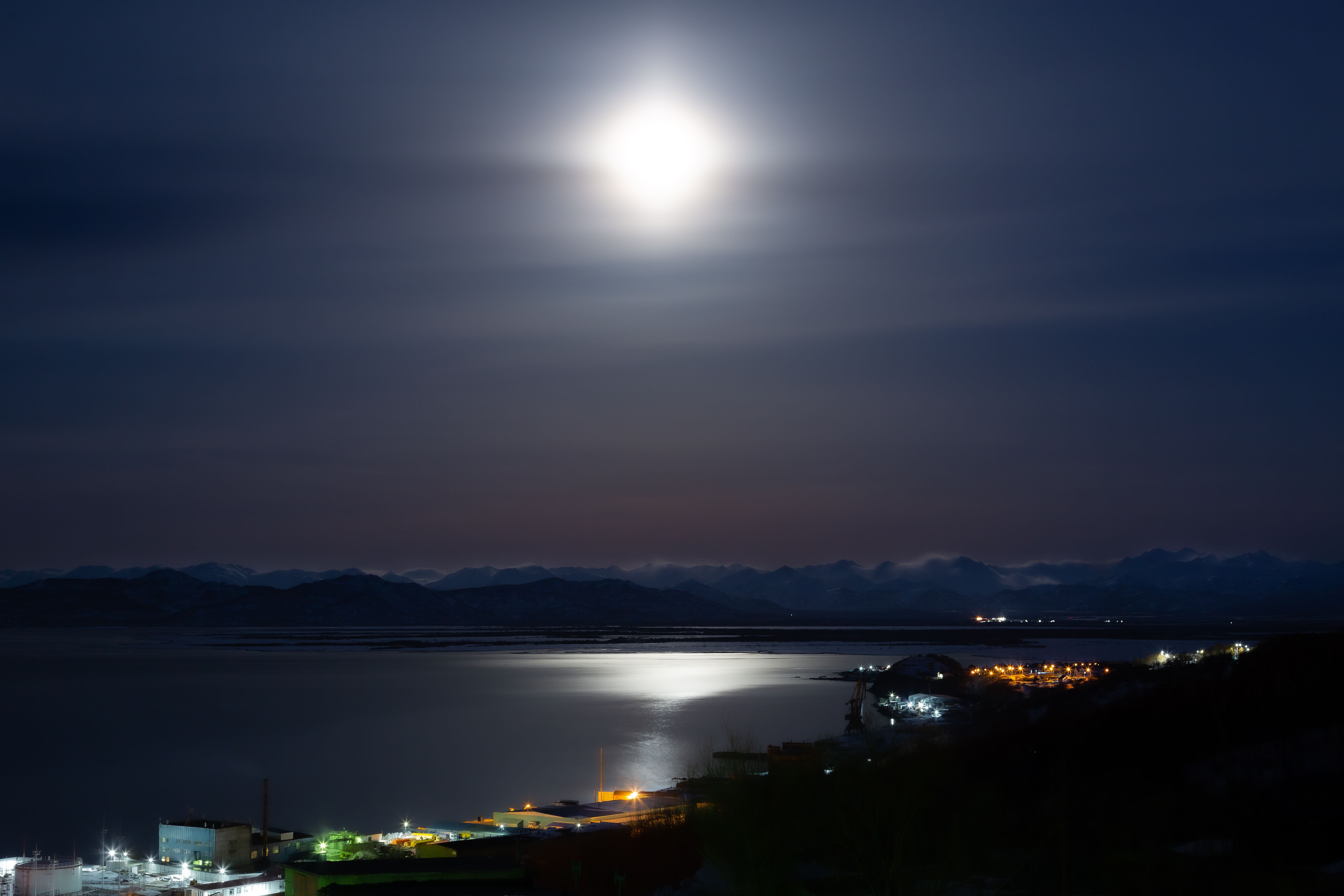 Moonlight during Night Time · Free Stock Photo