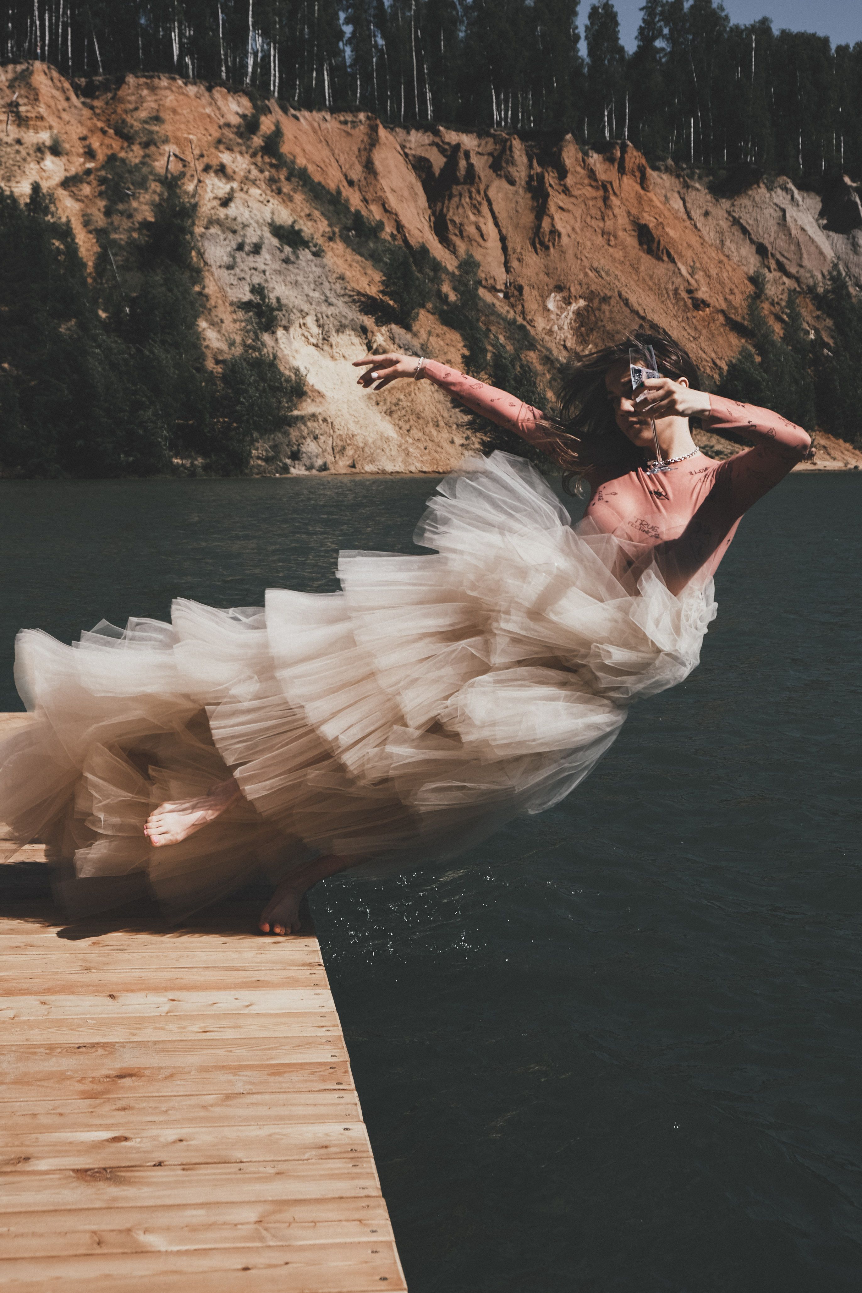 400,000+ Best Person Falling Photos · 100% Free Download · Pexels Stock ...