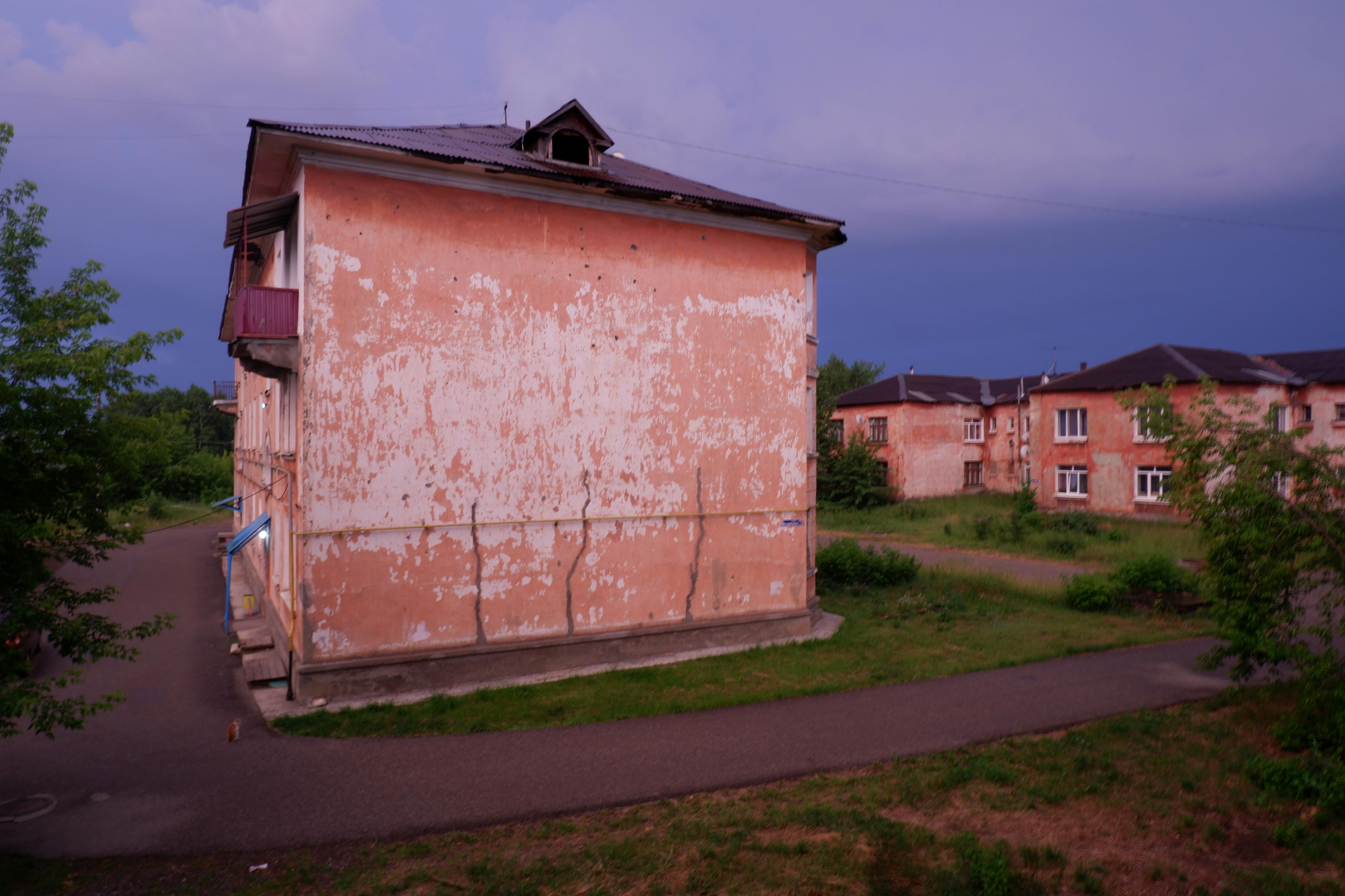 Street with Old House with Eroded Wall · Free Stock Photo
