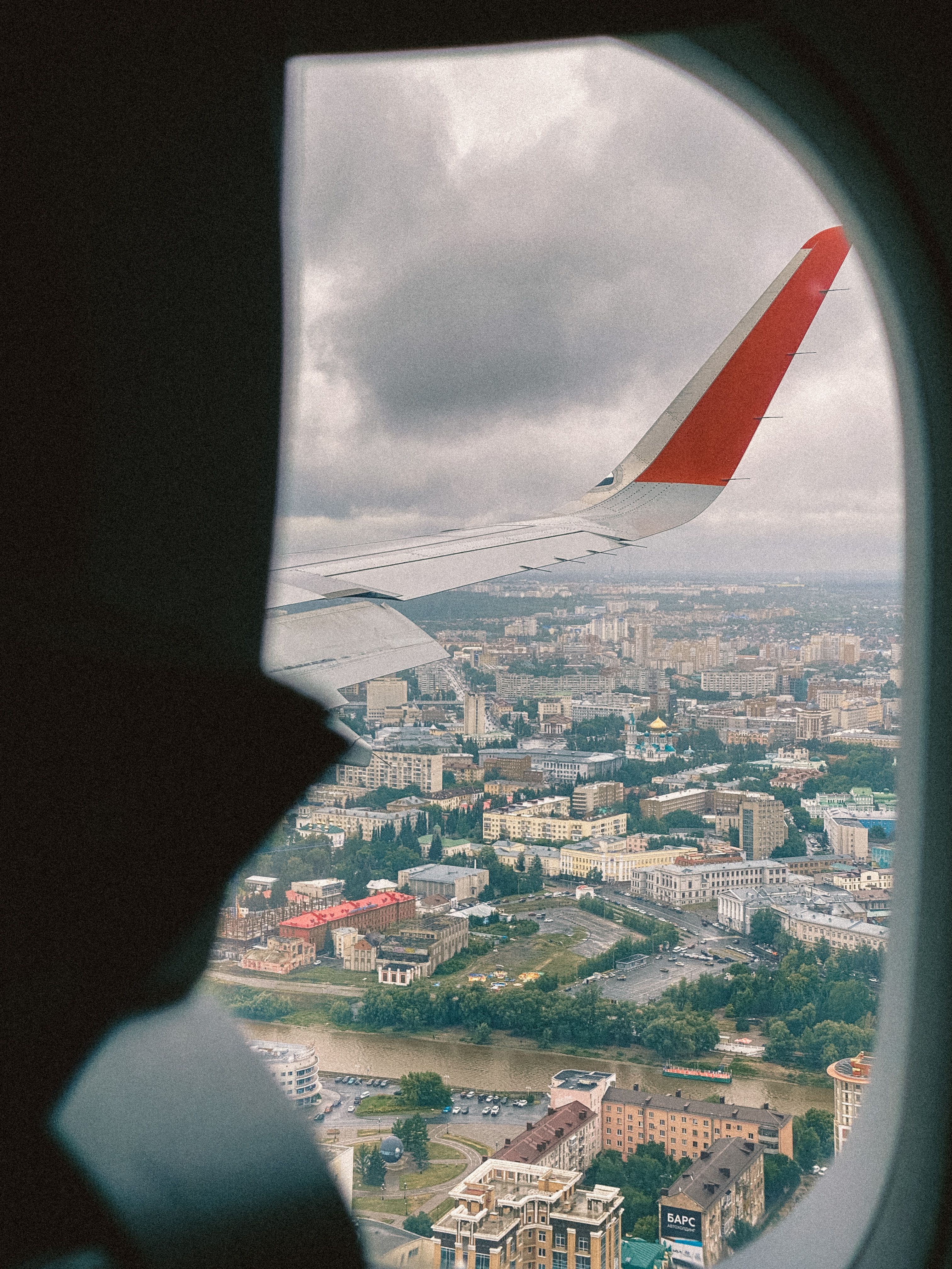 Airplane Falling From The Sky Photos, Download The BEST Free Airplane ...