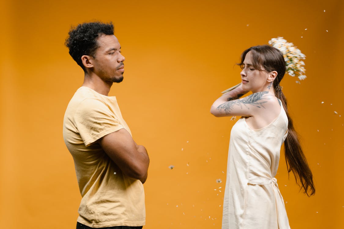 11 Signs He Has Multiple Partners Heart Dome