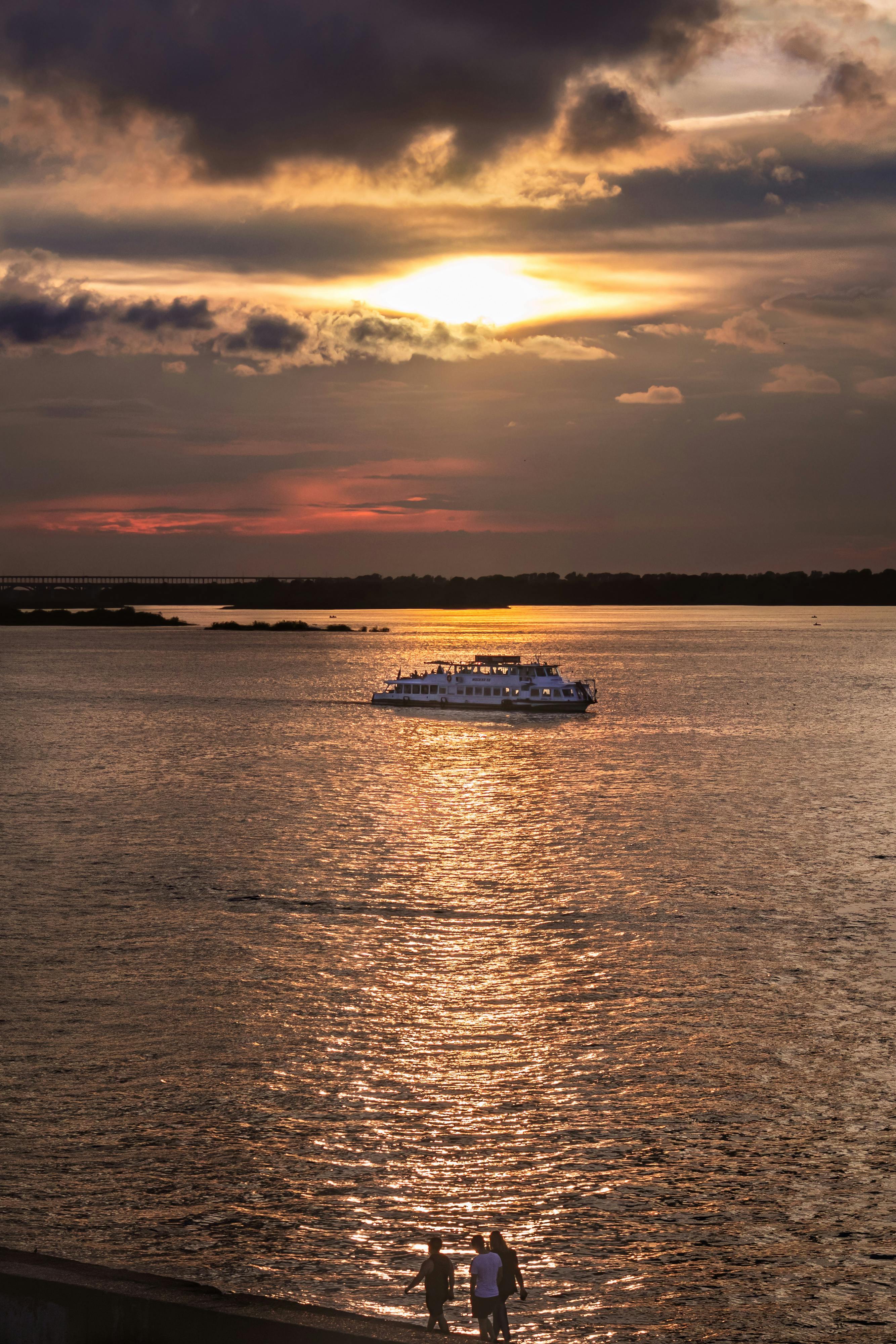 A Body of Water during Sunset · Free Stock Photo