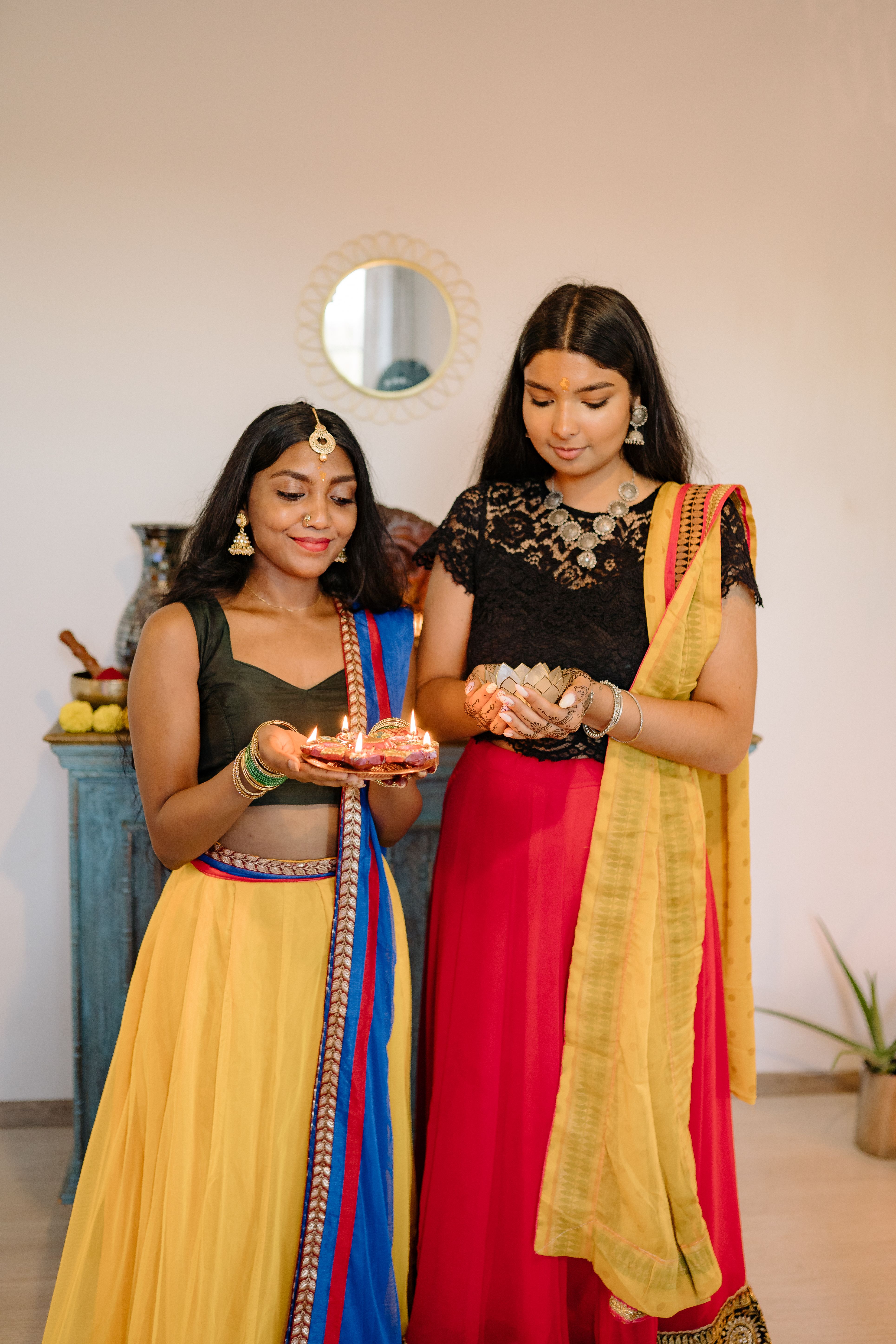 Indian Women Fashion Photos, Download The BEST Free Indian Women ...