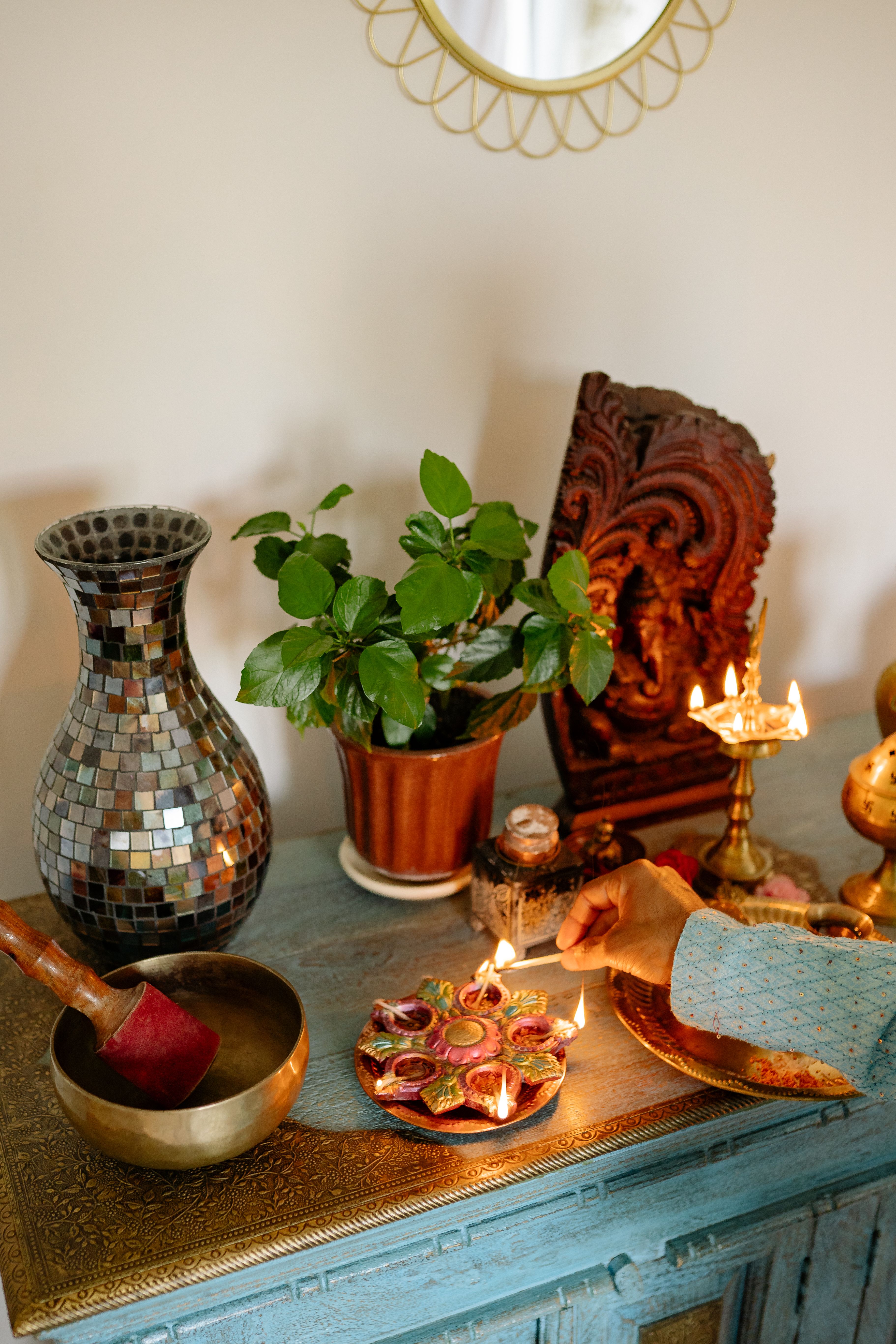 Mortar and Candles on Altar · Free Stock Photo
