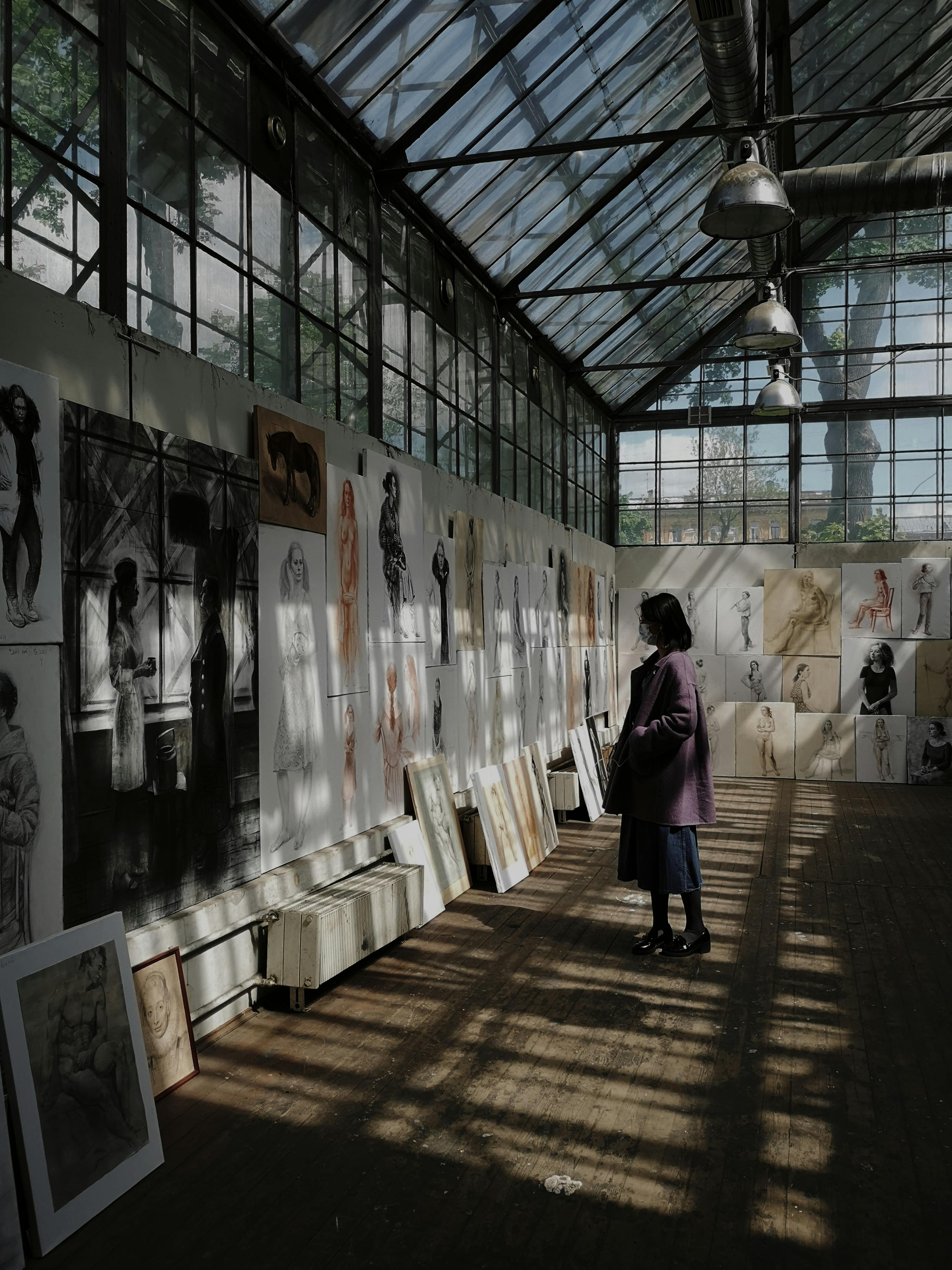 Museum Exhibition with Portraits · Free Stock Photo