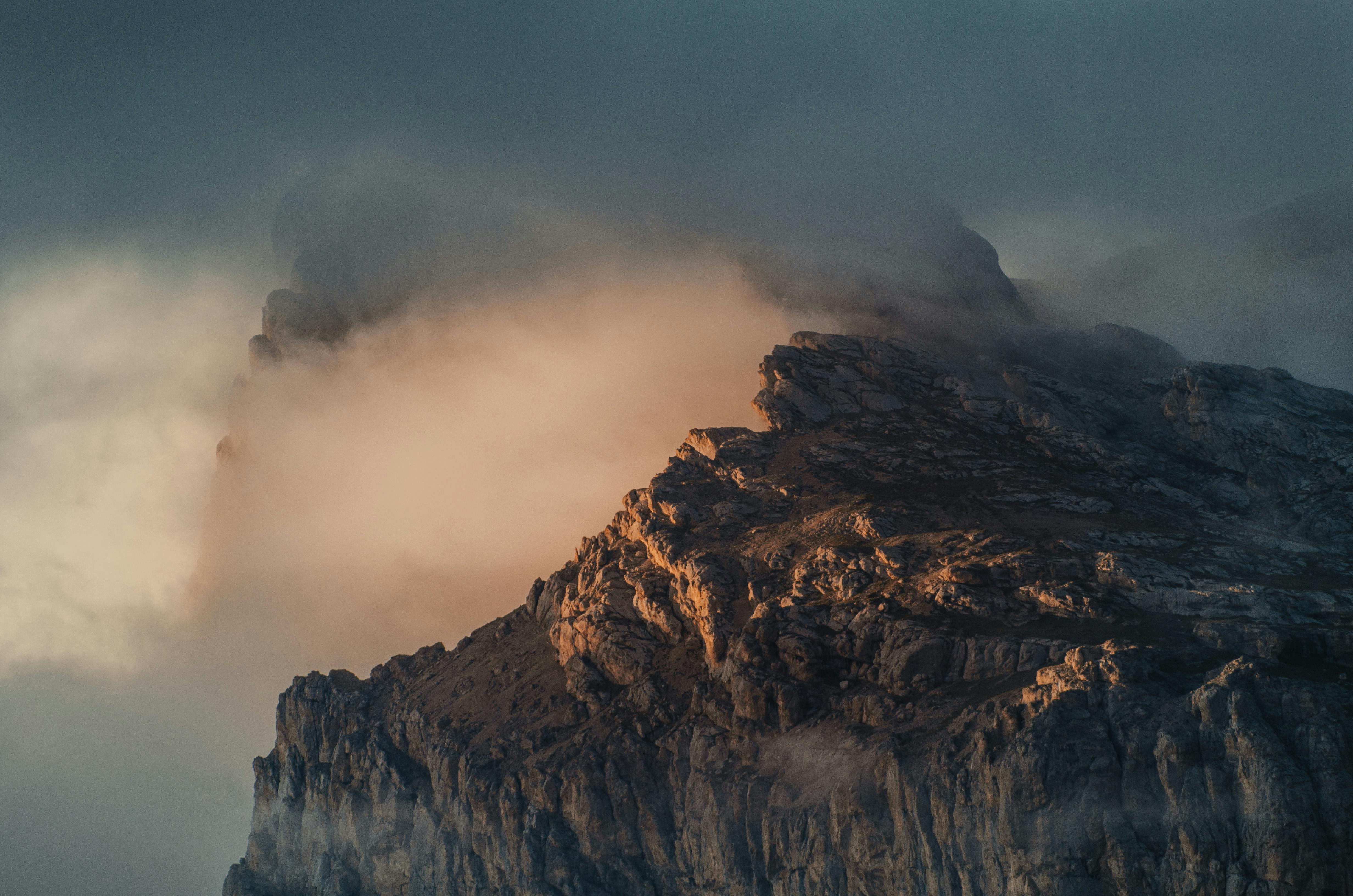 Mist Rolling Through Mountains · Free Stock Photo