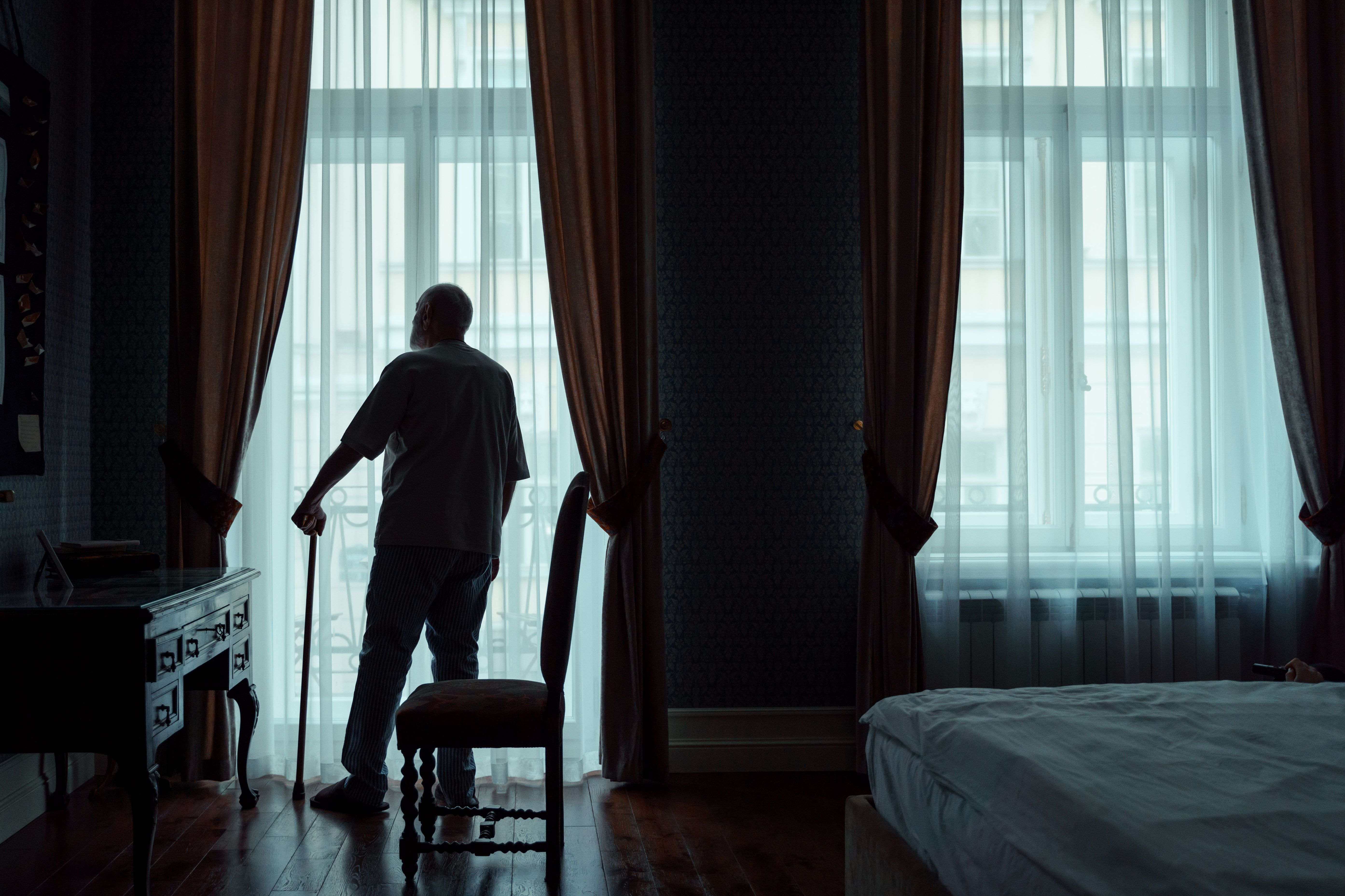 Old Man Back View Photos, Download The BEST Free Old Man Back View ...