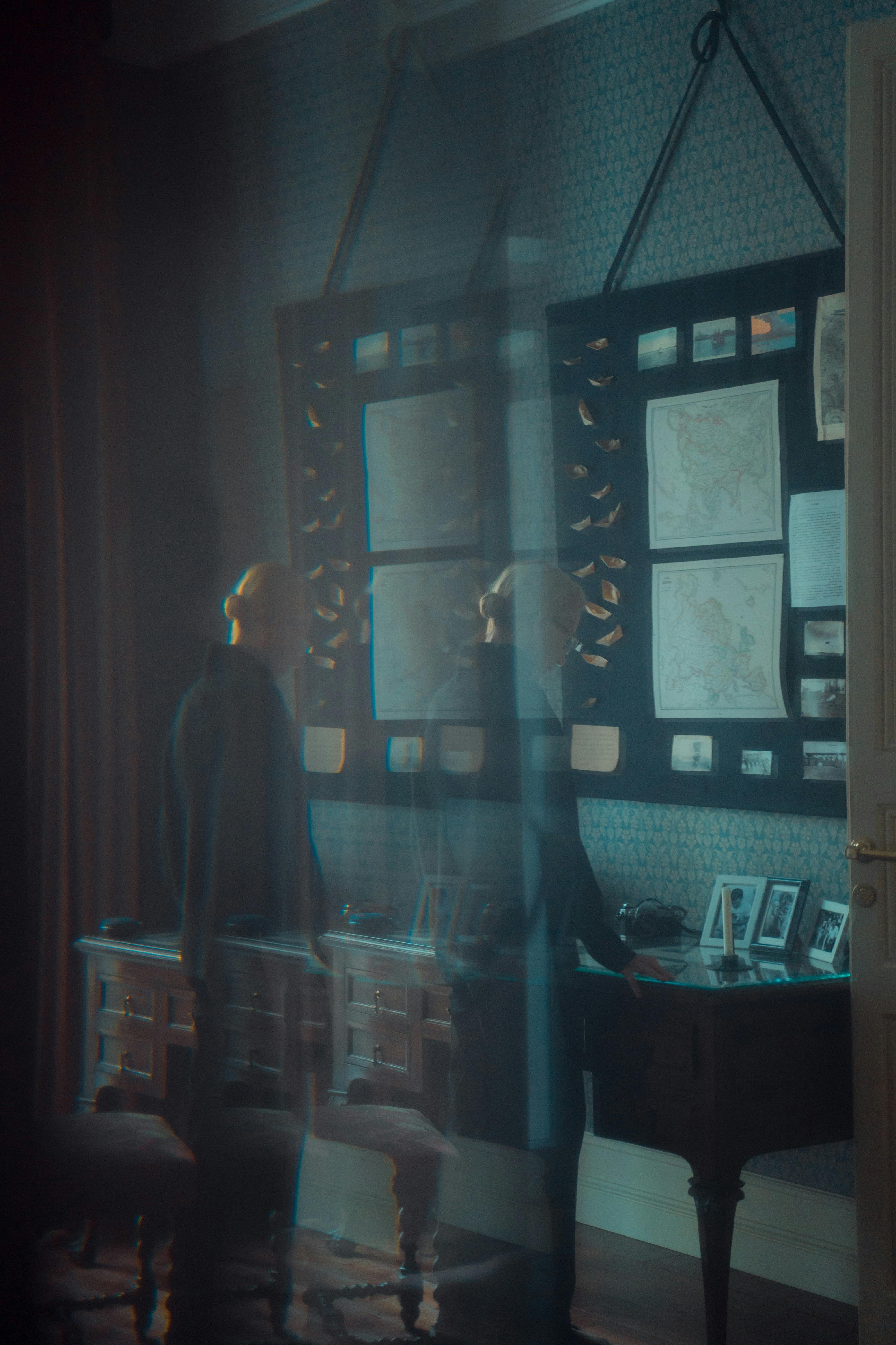 Straming Room Photos, Download The BEST Free Straming Room Stock Photos ...