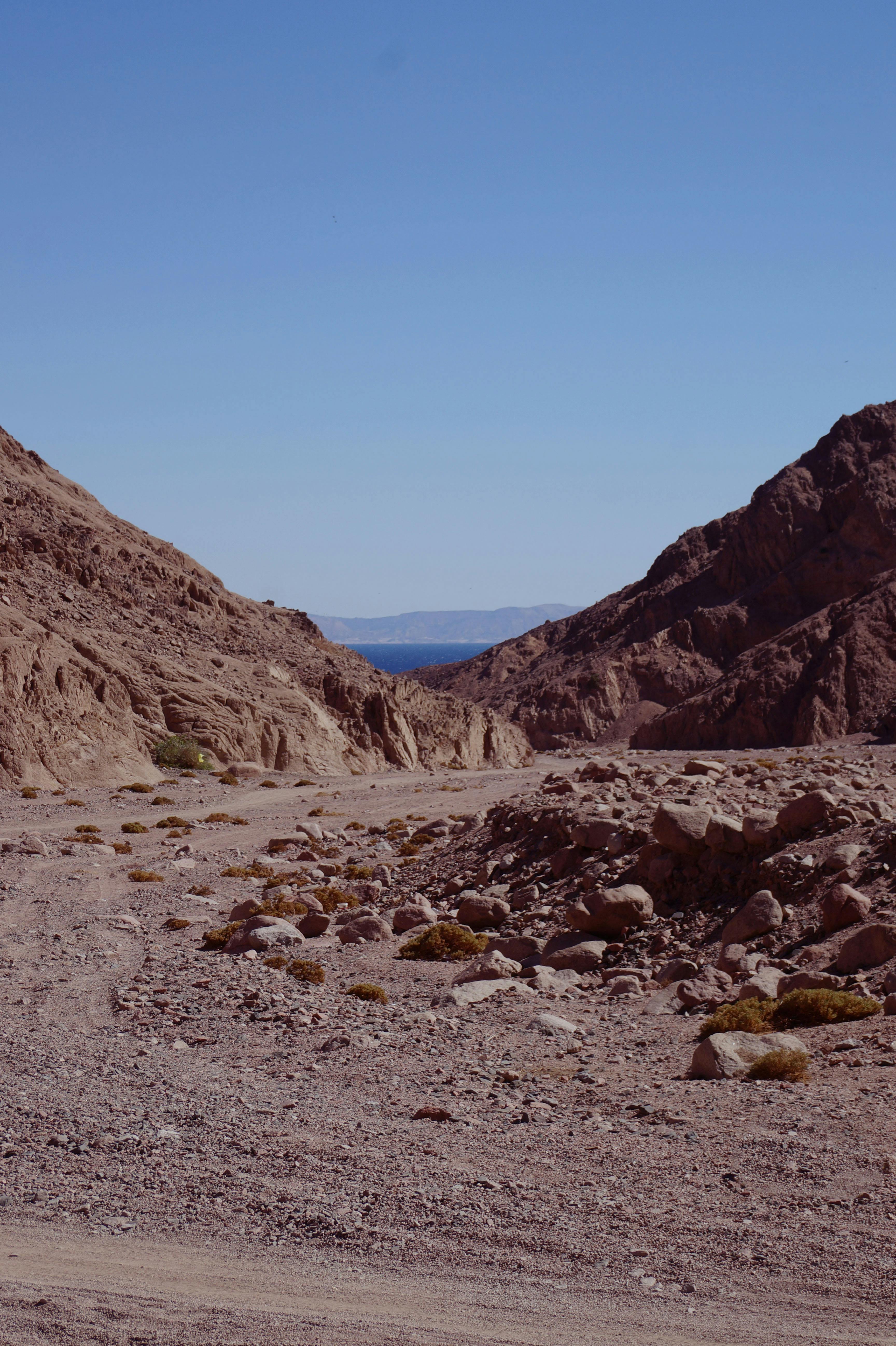 Desert and Rocks Landscape · Free Stock Photo