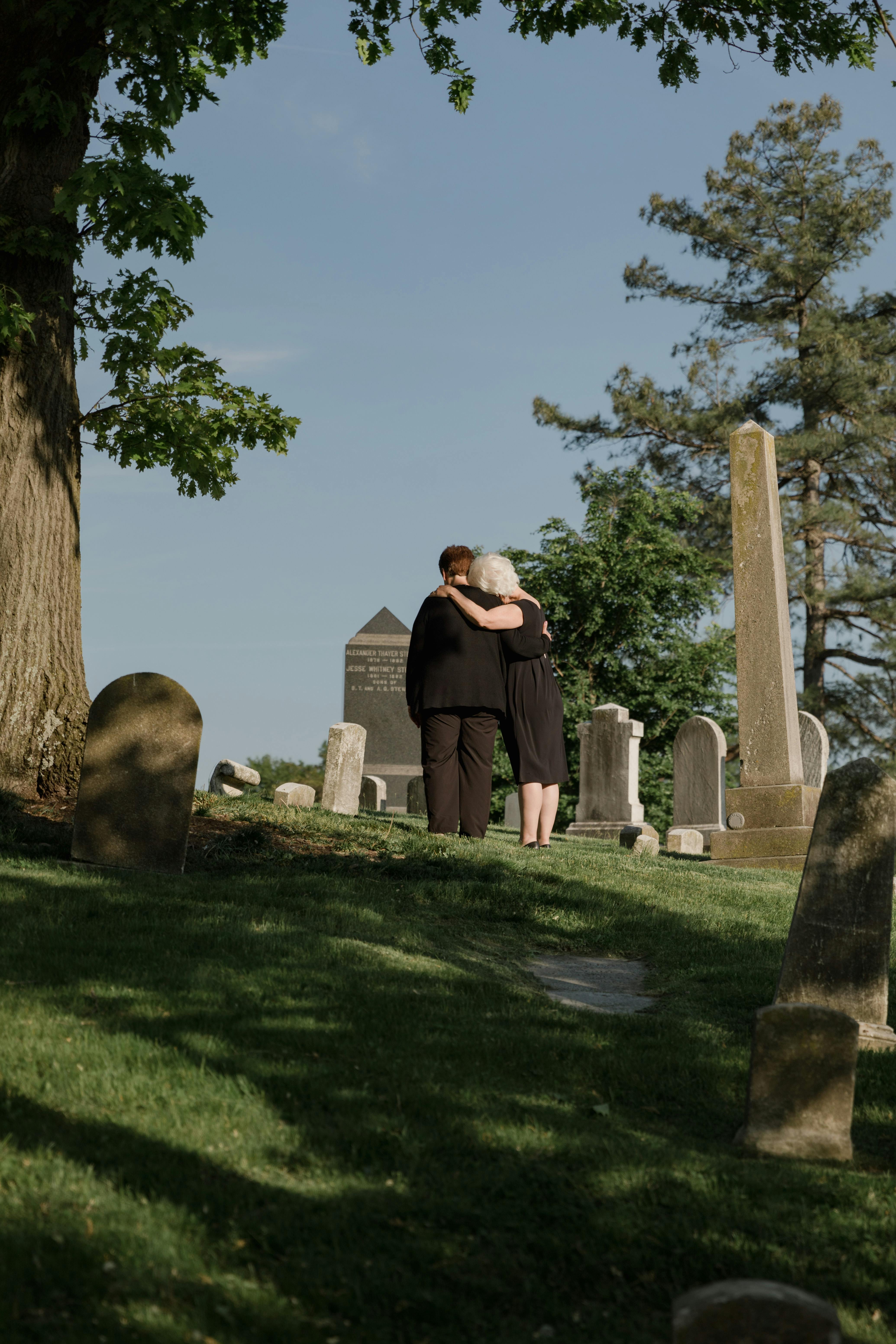 Burial Photos, Download The BEST Free Burial Stock Photos & HD Images
